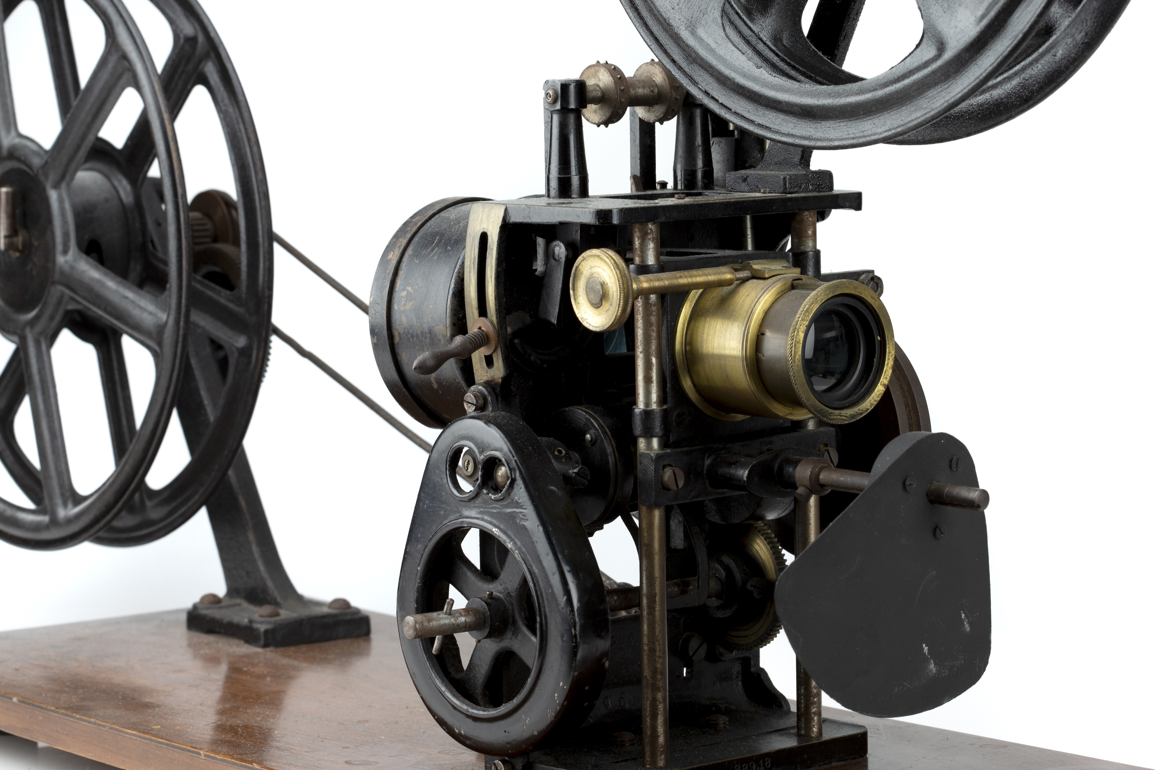 Lot 353 - A 35mm Hand Crank Cinema Projector,