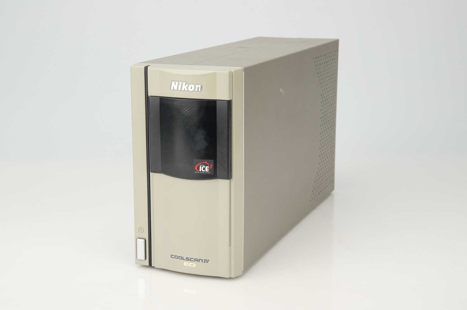 Lot 457 - A Nikon Coolscan IV ED 35mm FIlm Scanner,