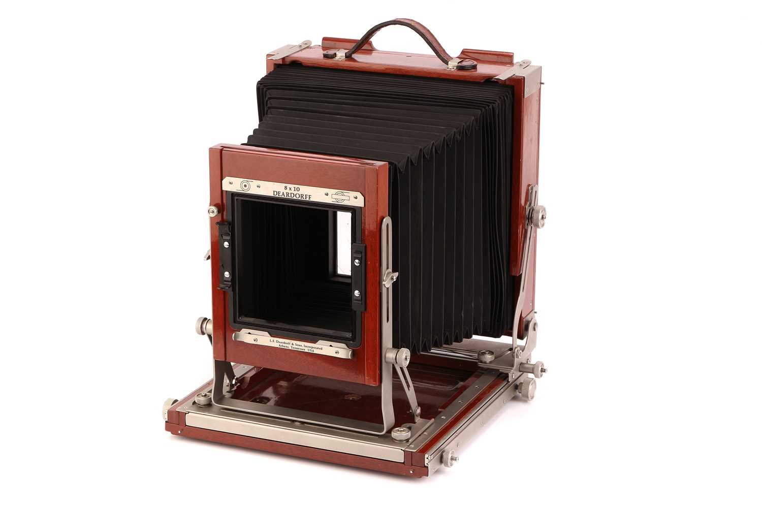 Lot 1213 - A Deardorff Large Format Field Body,