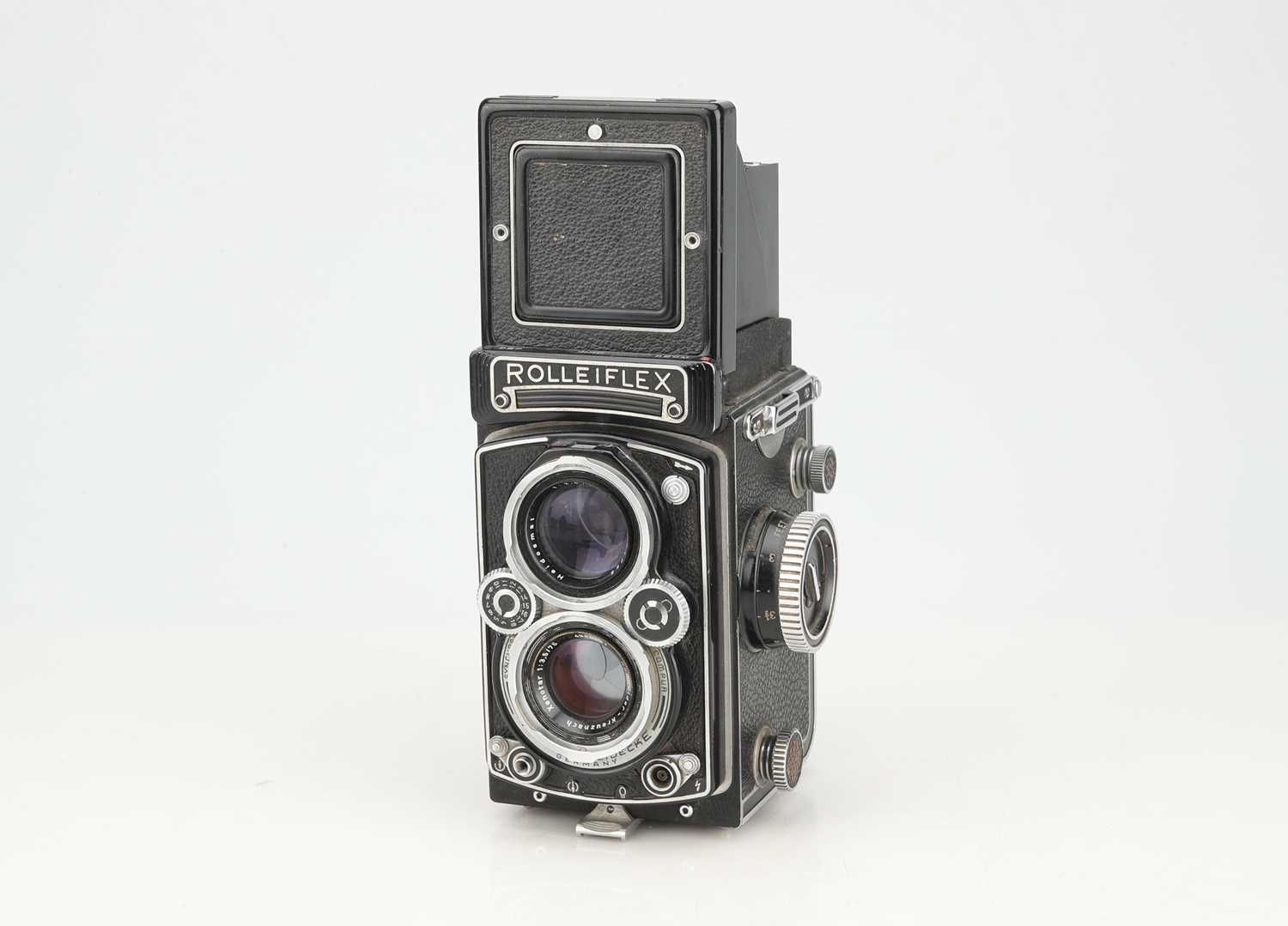 Lot 658 - A Rollei Rolleiflex 3.F Medium Format TLR