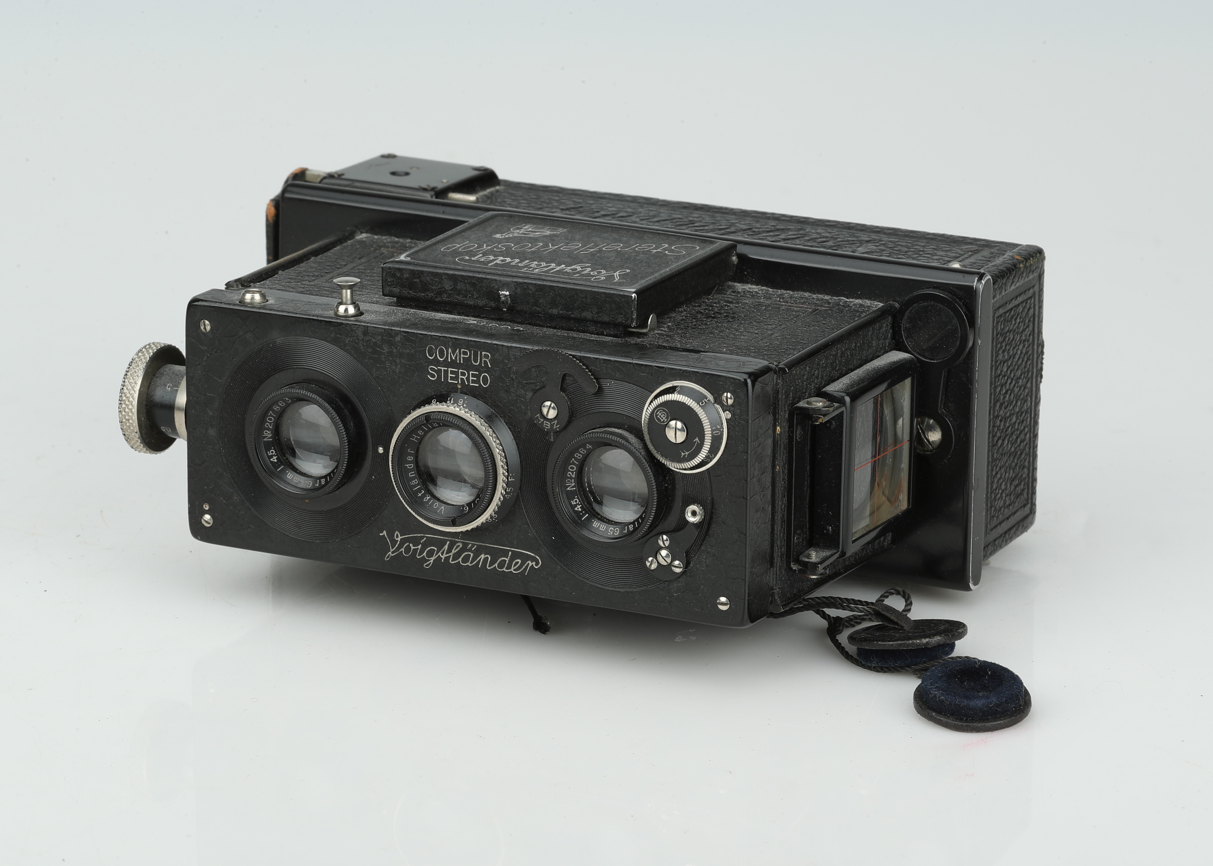 Lot 217 - A Voigtlander Stereflektoskop Stereoscopic