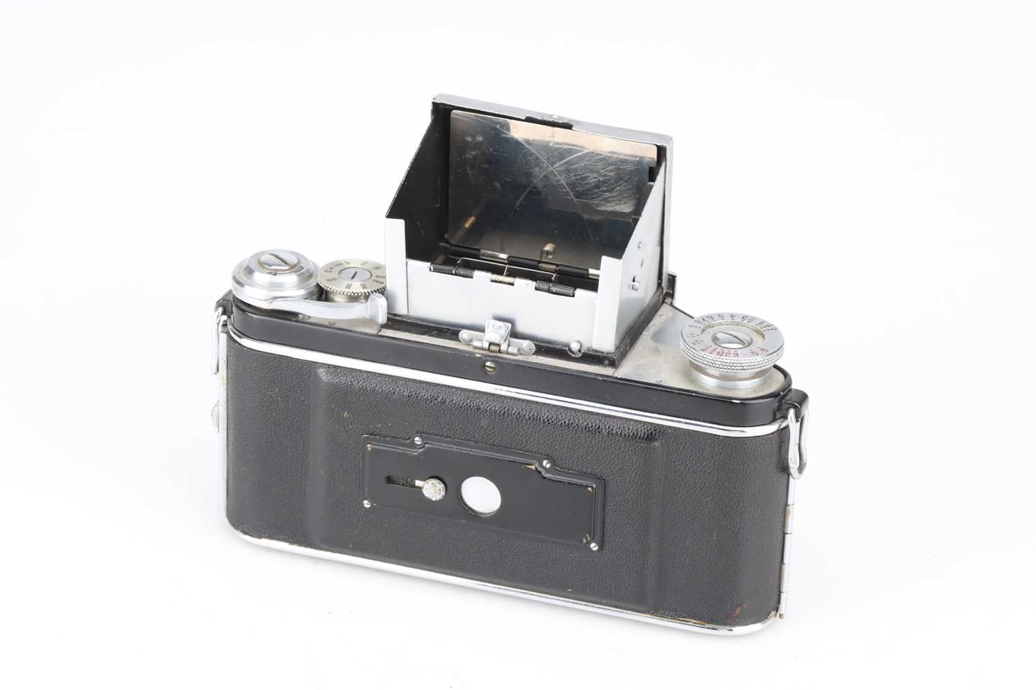 Lot 277 - An Ihagee Exakta VP Camera,