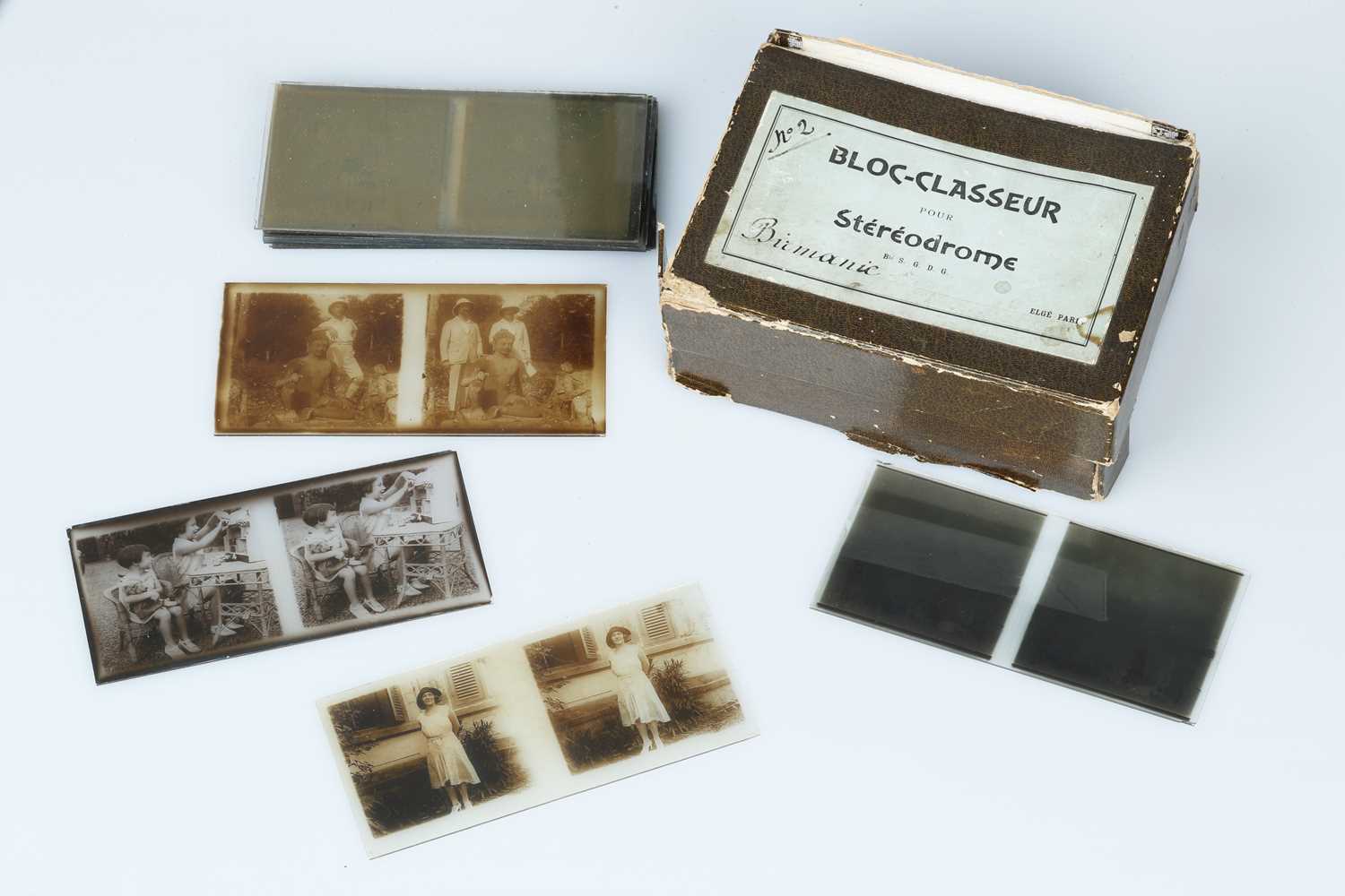 Lot 852 - A Selection of Stereo Glass Slides,