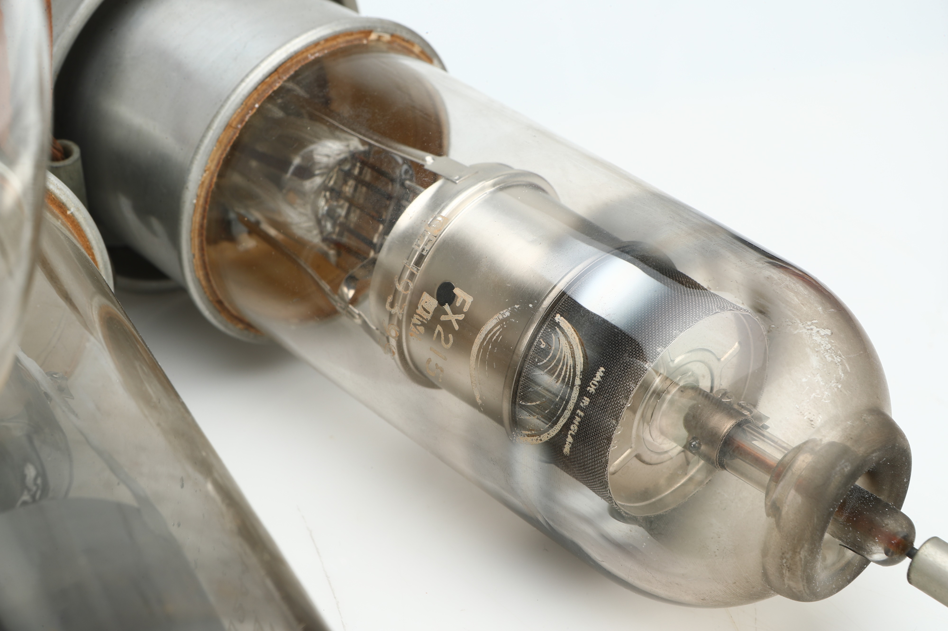 Lot 885 - Collection of Large Valves Electron Tubes,