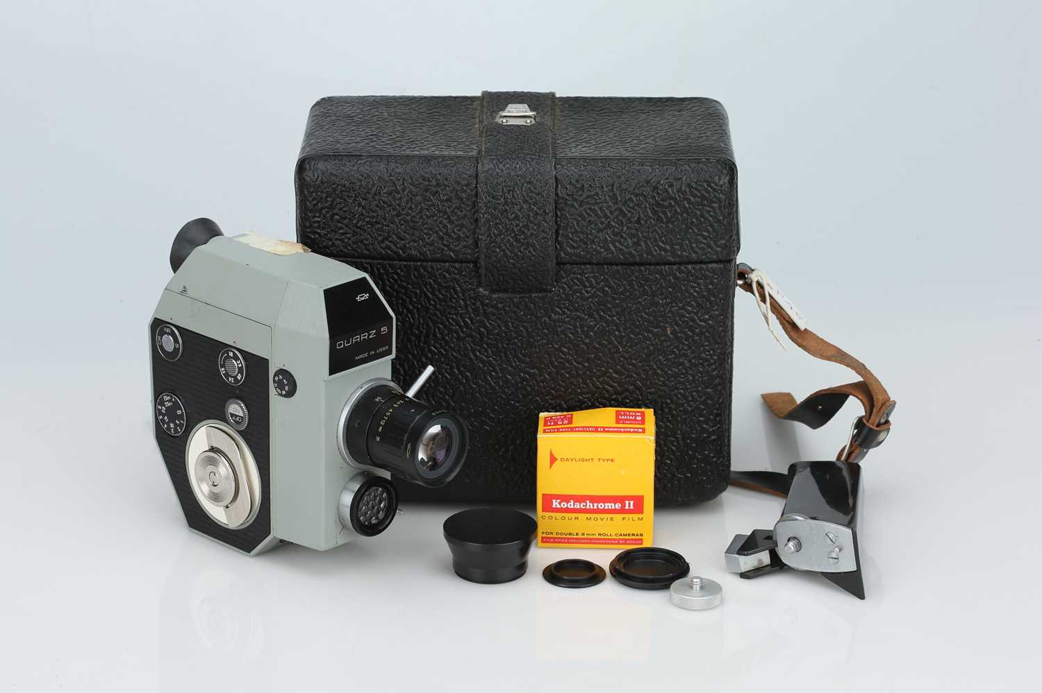 Lot 271 - A Quarz 5 Cine Camera Outfit,