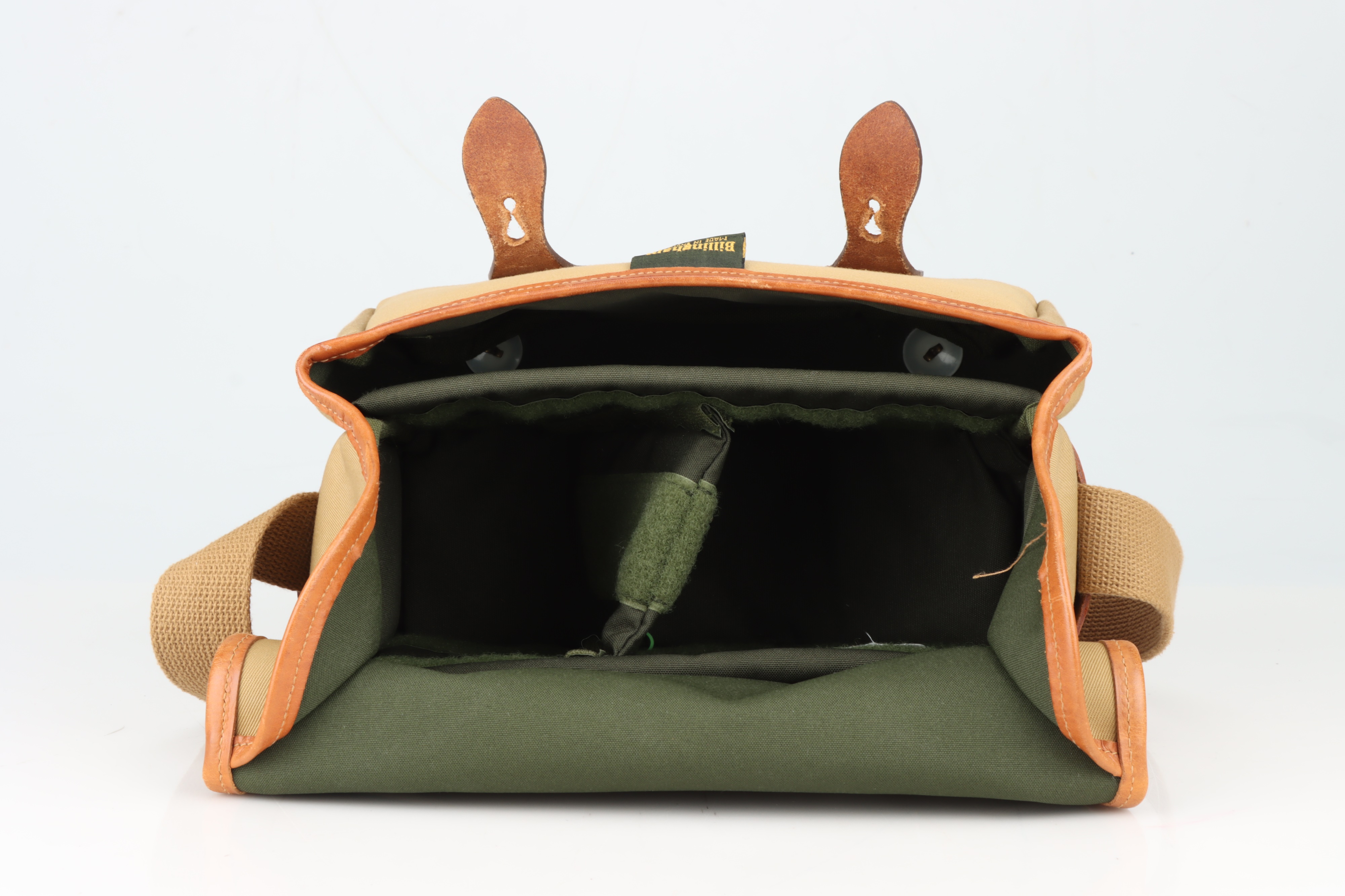 Lot 479 - A Billingham Alice Camera Bag,