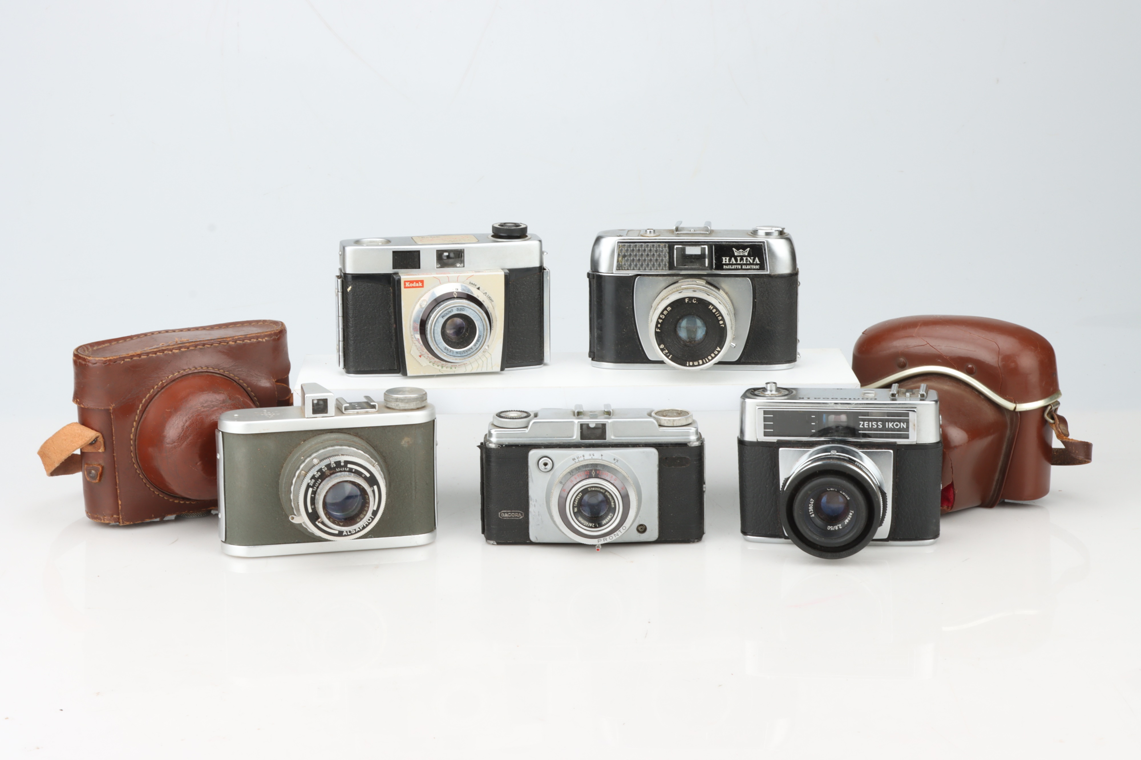 Lot 394 - a Mixed Selection of Viewfinder Cameras,