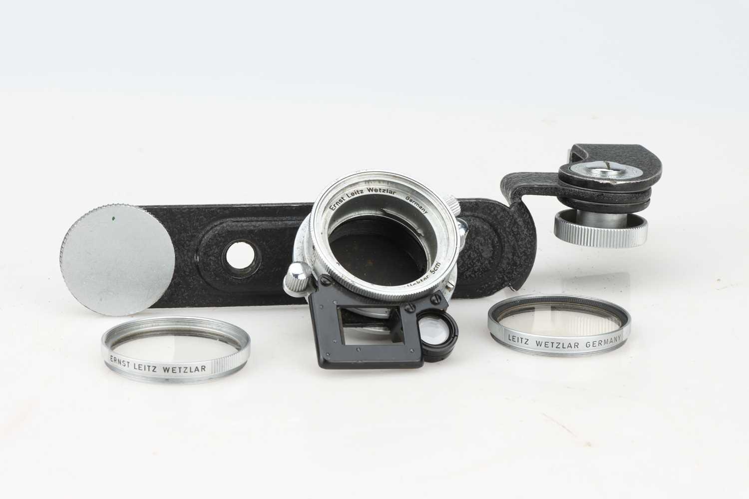 Lot 550 - A Mixed Selection of Leica Accessories,
