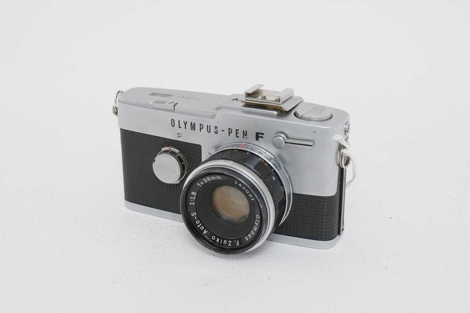 Lot 656 - An Olympus Pen FV Camera,