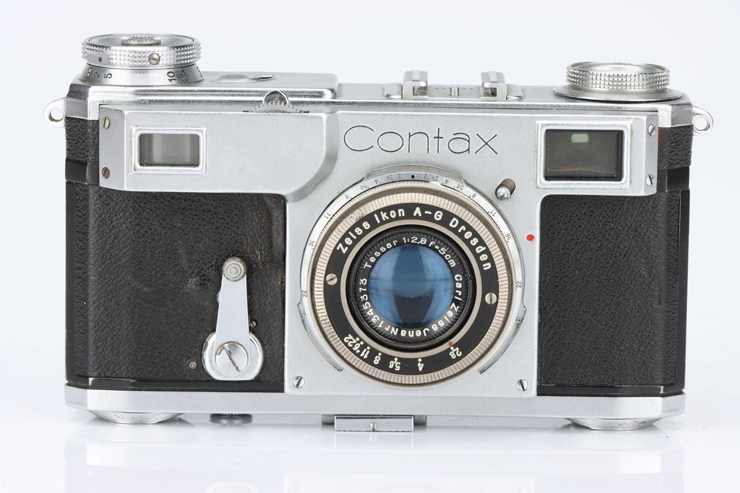 Lot 840 - A Contax II 35mm Rangefinder Camera,
