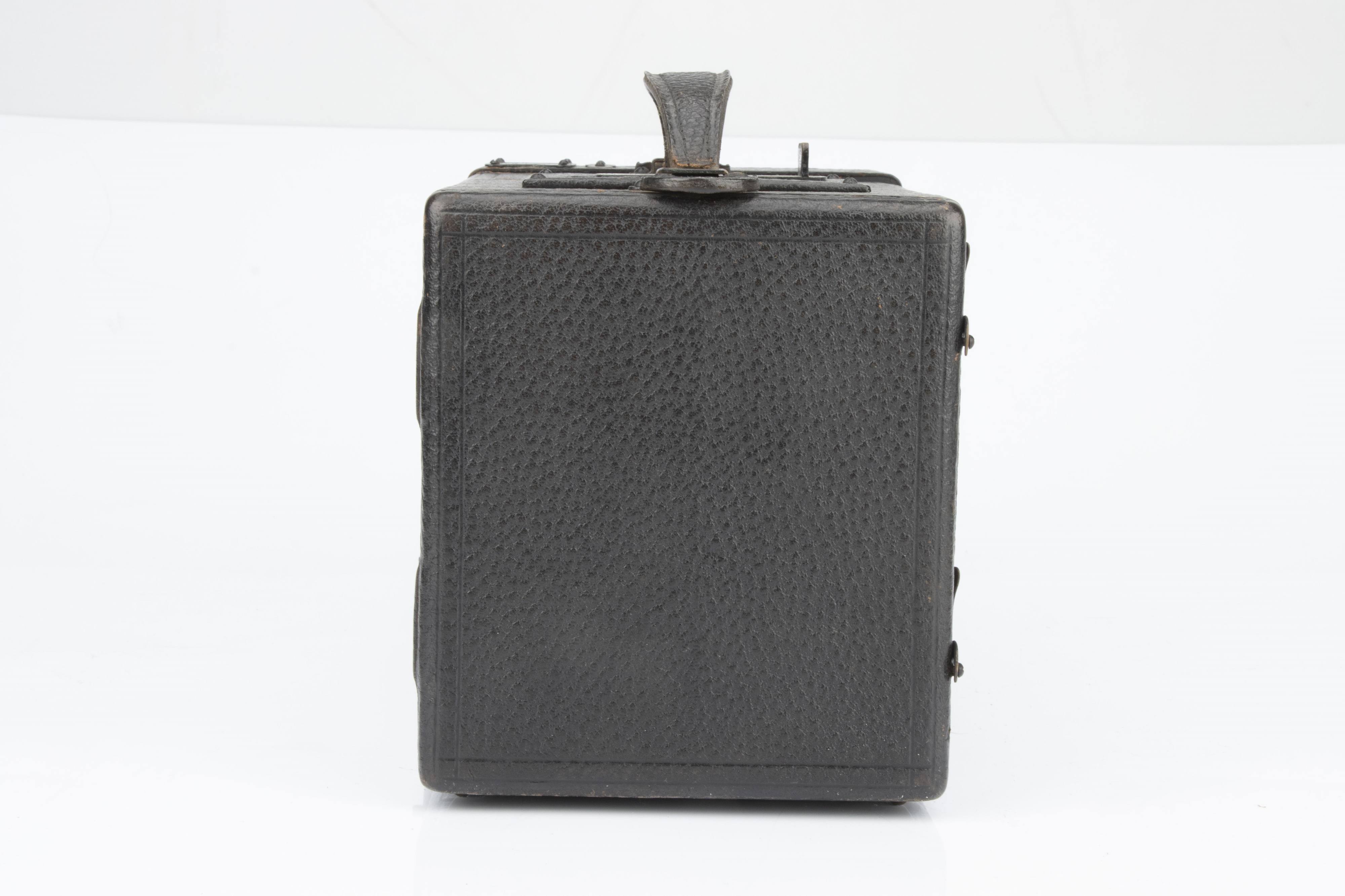 Lot 811 - An Unmarked Detective Camera,