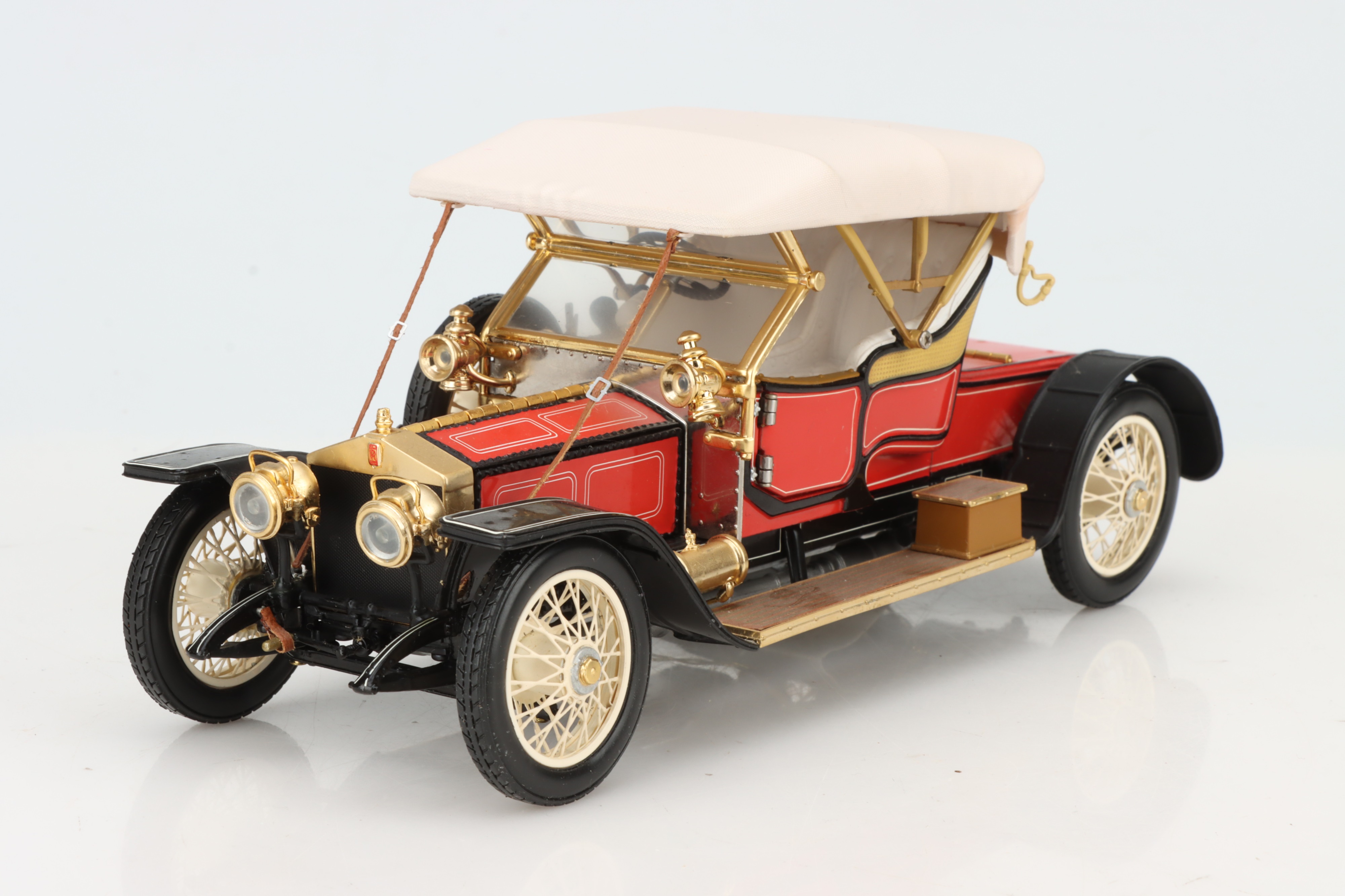 Lot 127 - A Franklin Mint Precision Models,