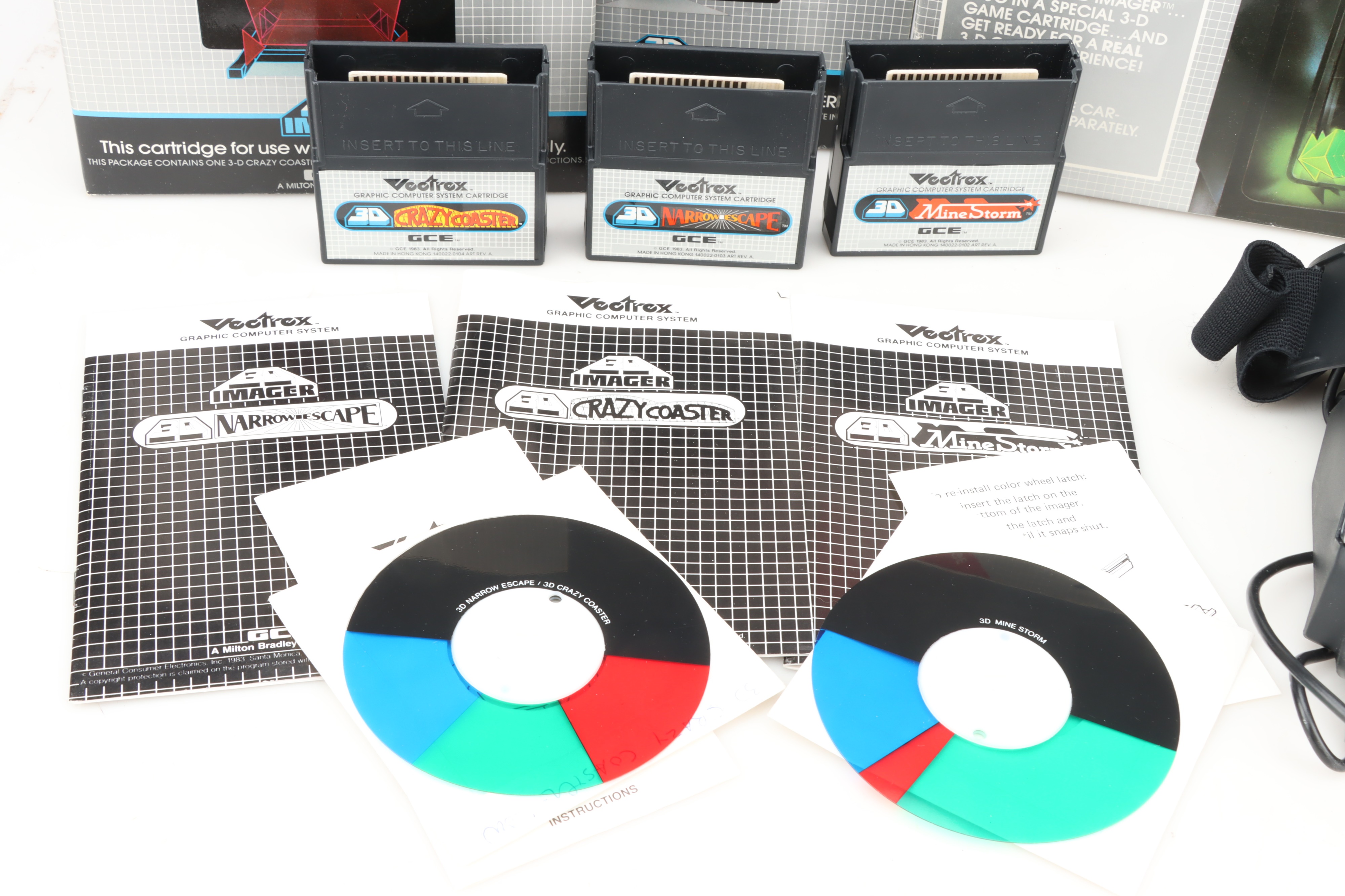 Lot 97 - Vetrex Vintage Console 3D Imager & Games,