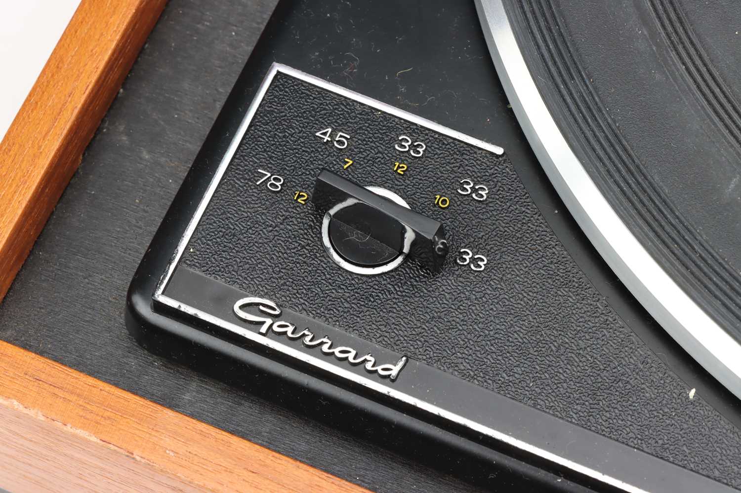 Lot 149 - A Garrard AP76 Turntable and a Technics
