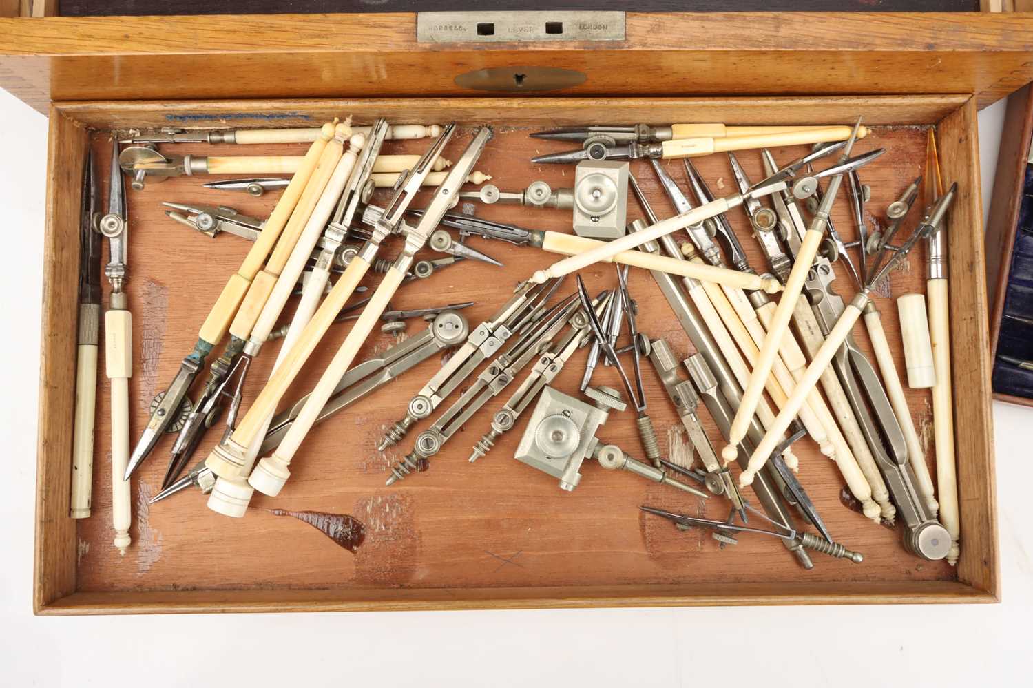 Lot 268 - Drawing/Drafting Instruments,