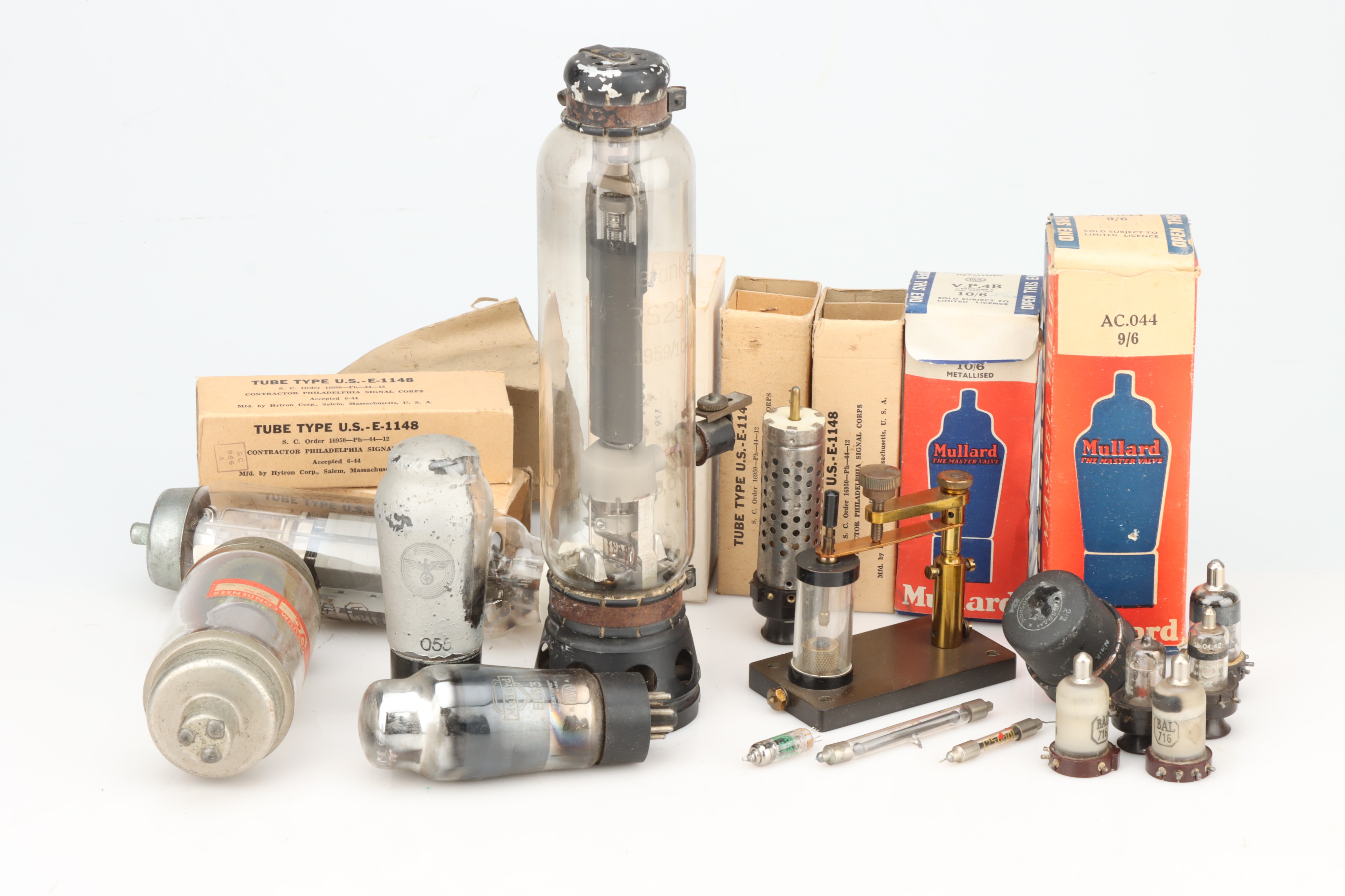 Lot 134 - Collection of early military Radio Valves,