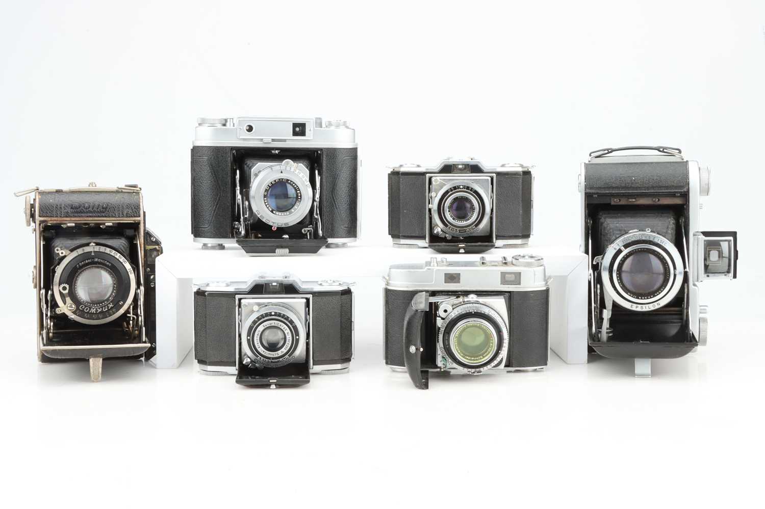 Lot 774 - A Selection of Folding Cameras,