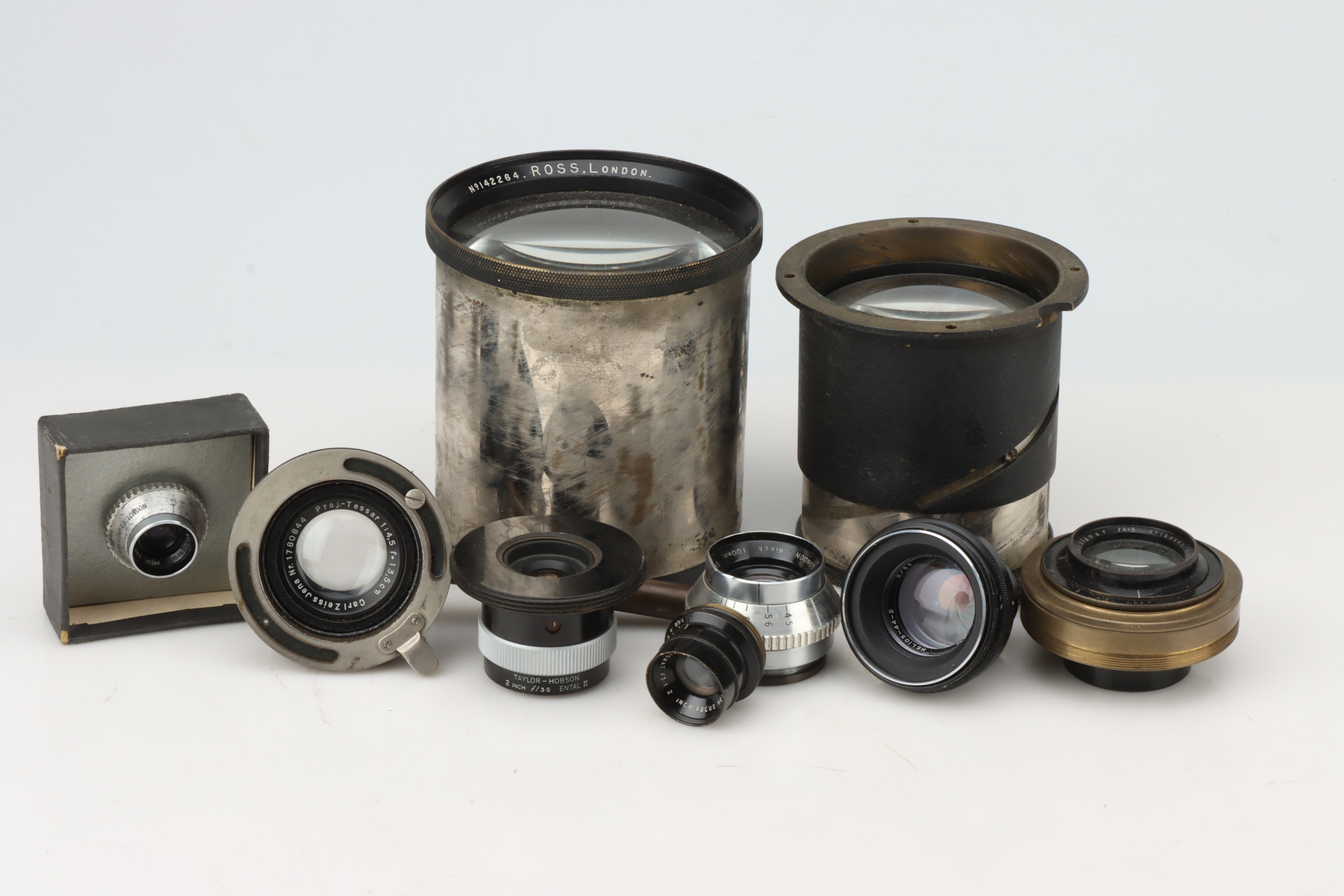 Lot 569 - A Mixed Selection of Lenses,