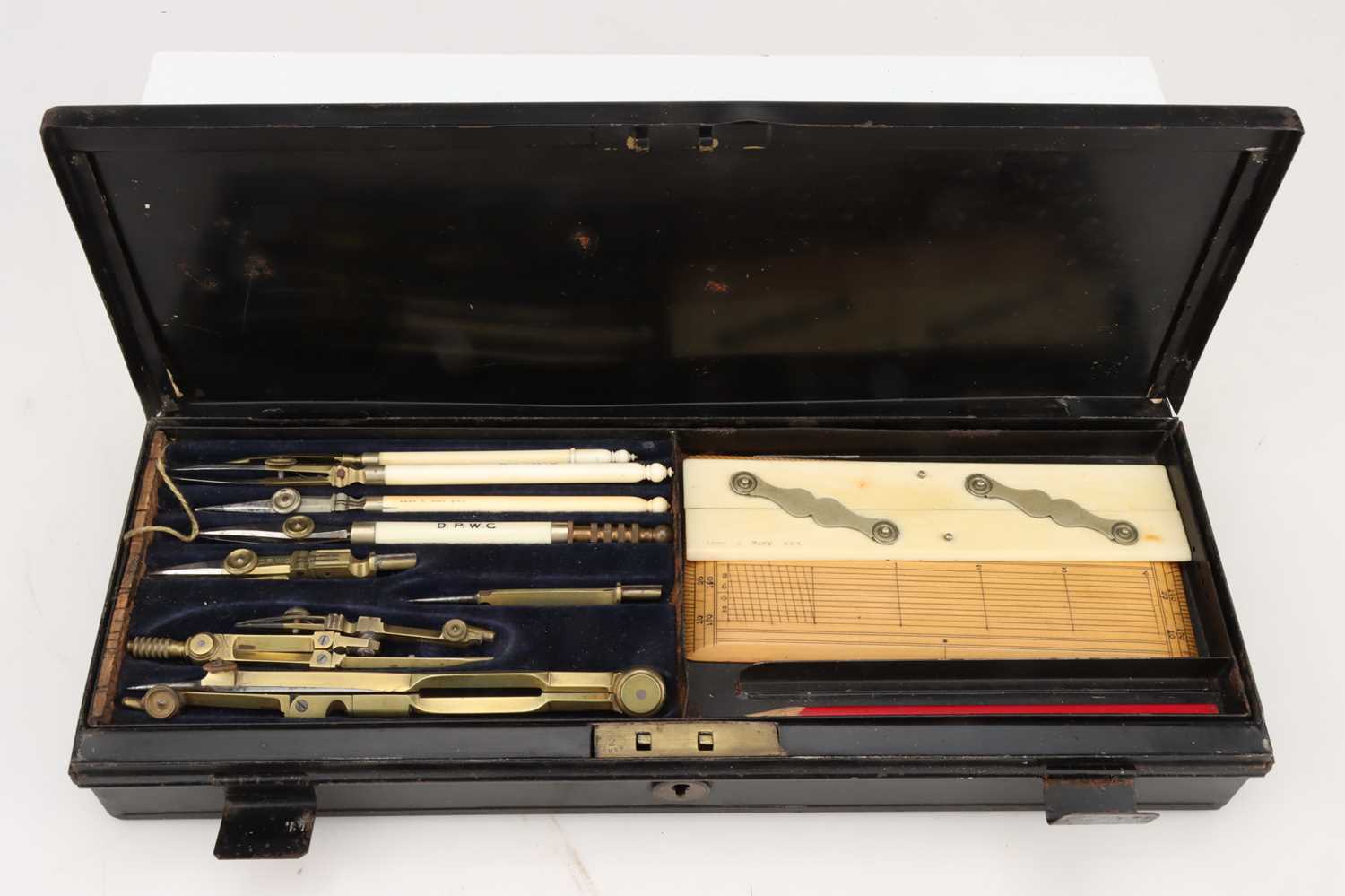 Lot 277 - A Military Set of Drawing Instruments and