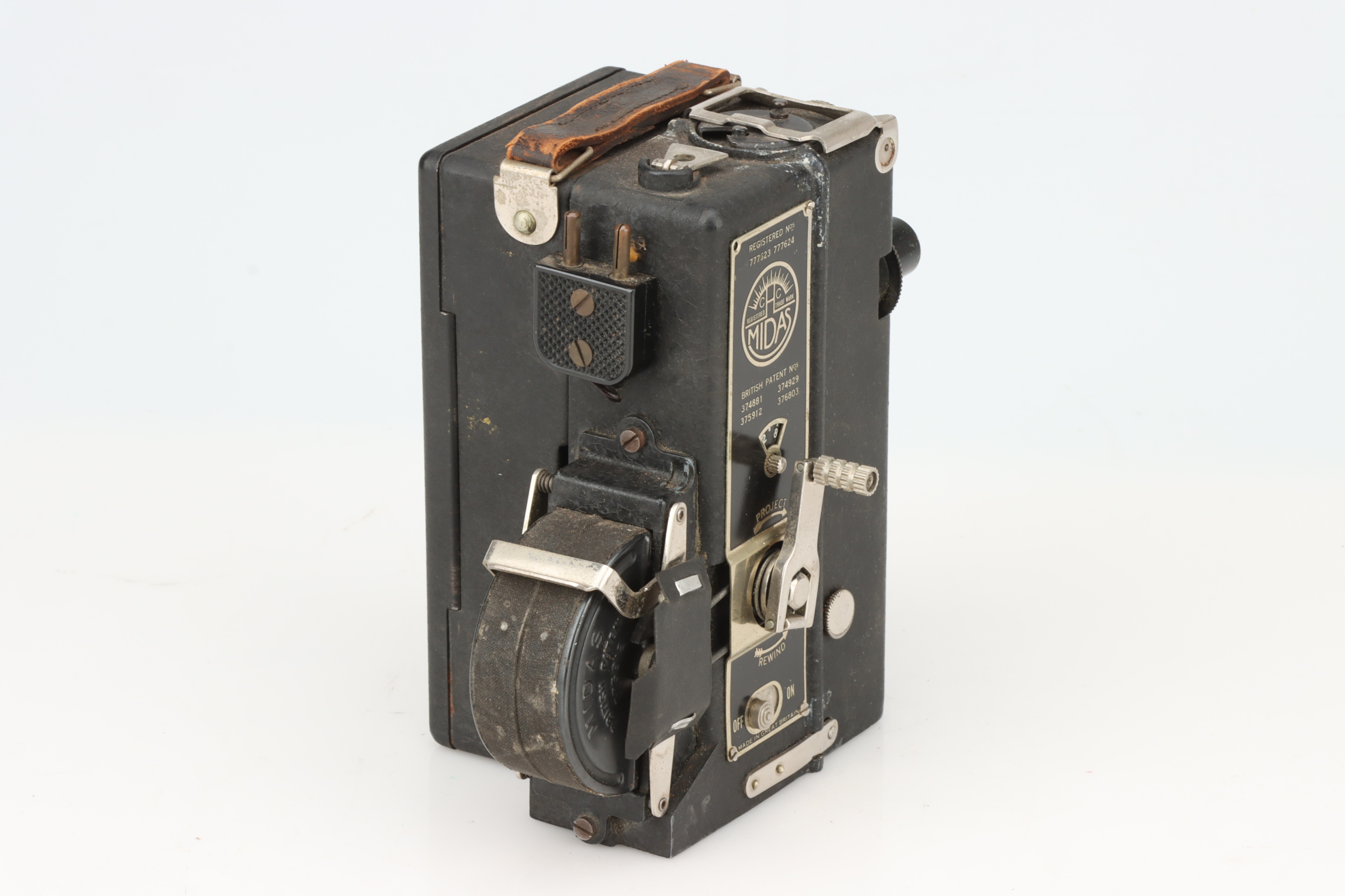 Lot 872 - A Midas Cine Camera & Projector Self