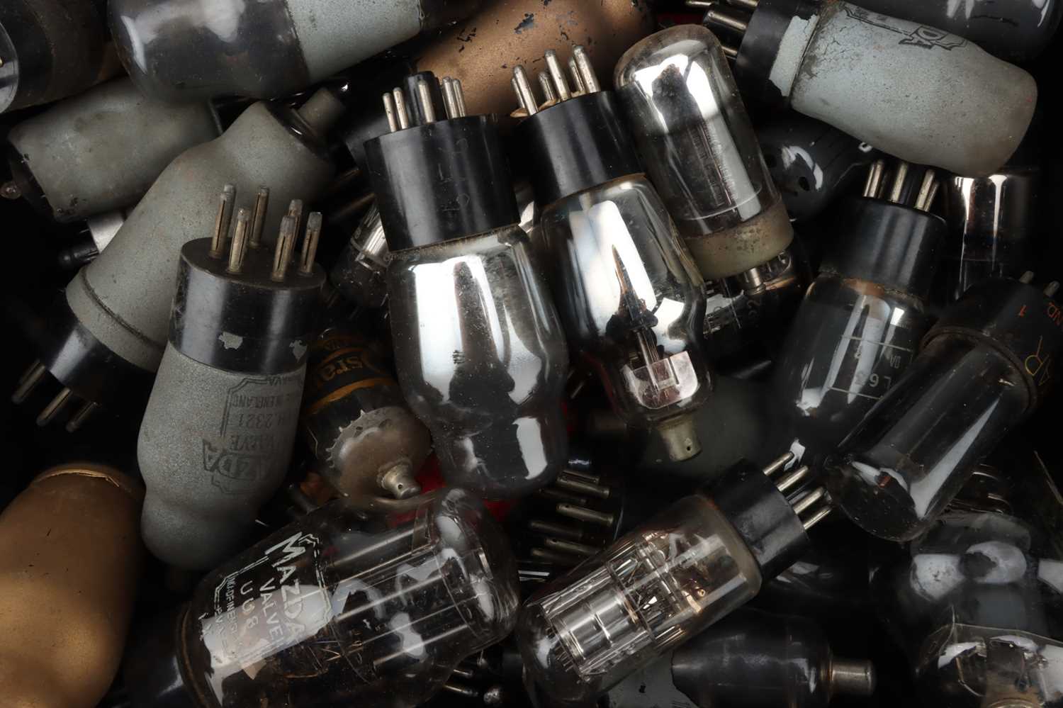 Lot 135 - Large Collection of Radio Valves,