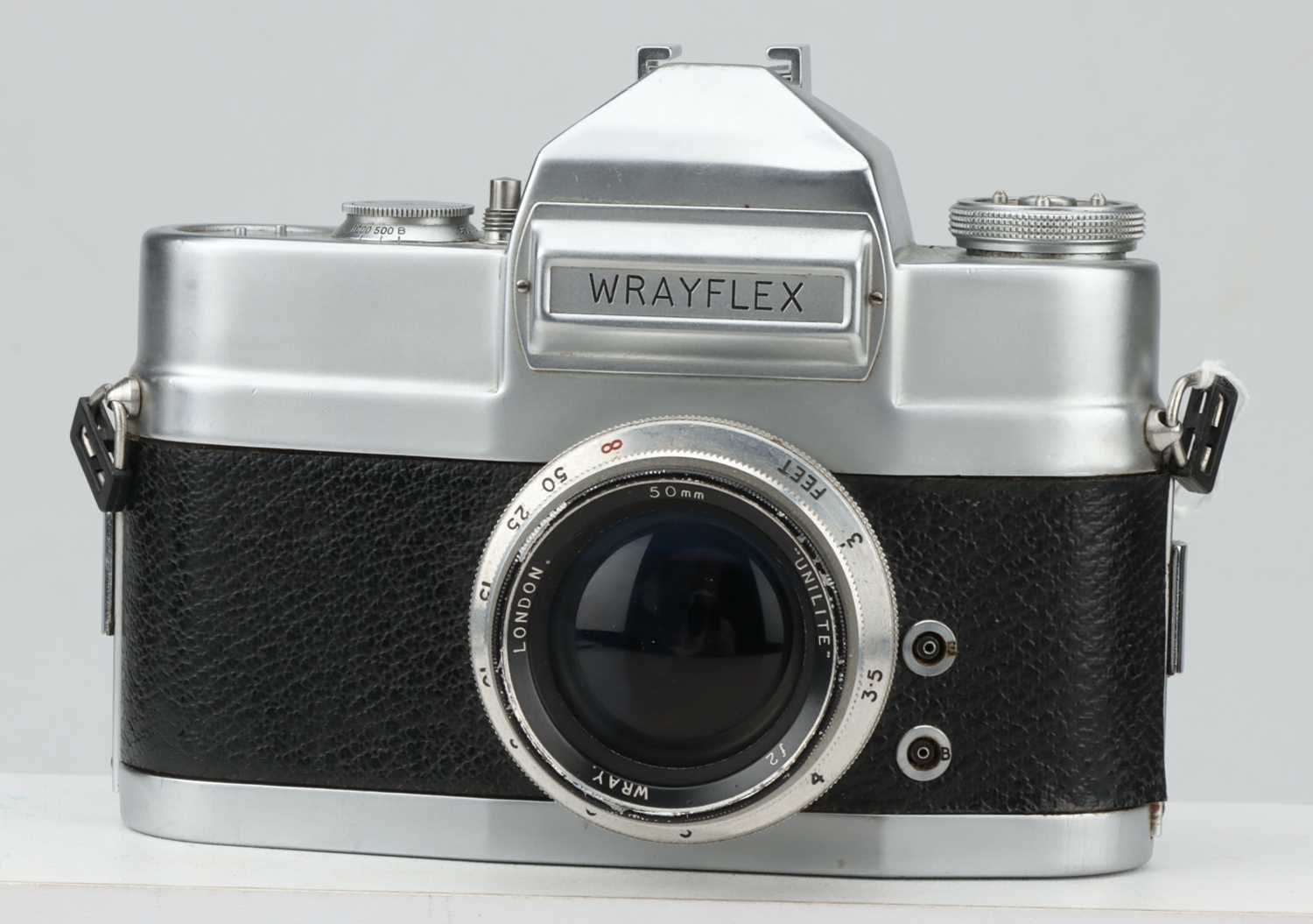 Lot 400 - A Wray Wrayflex II Camera,