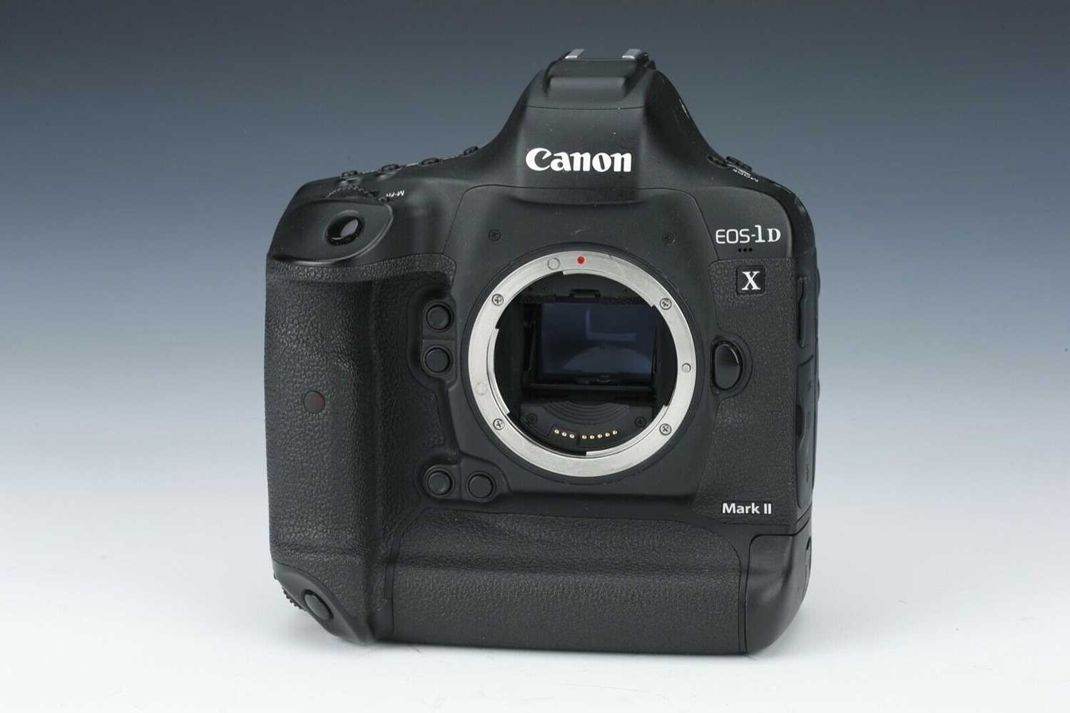 Lot 487 - Canon EOS 1DX Mark II Professional DSLR Full