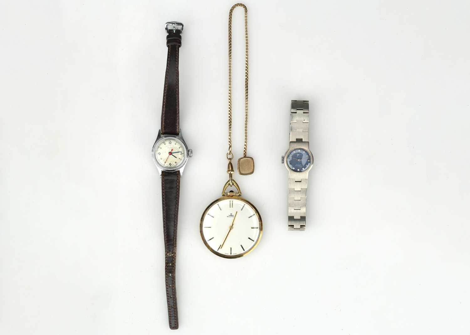 Lot 120 - Three assorted watches,