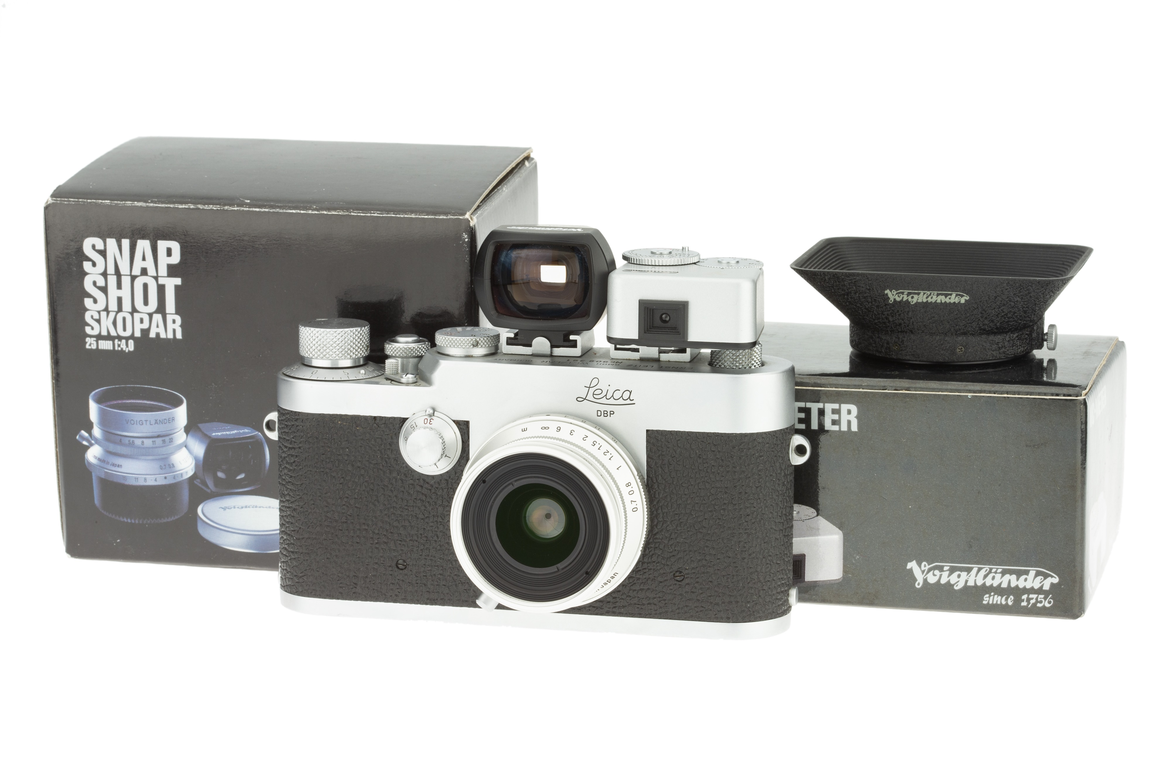 Lot 15 - A Leica Ig Camera,