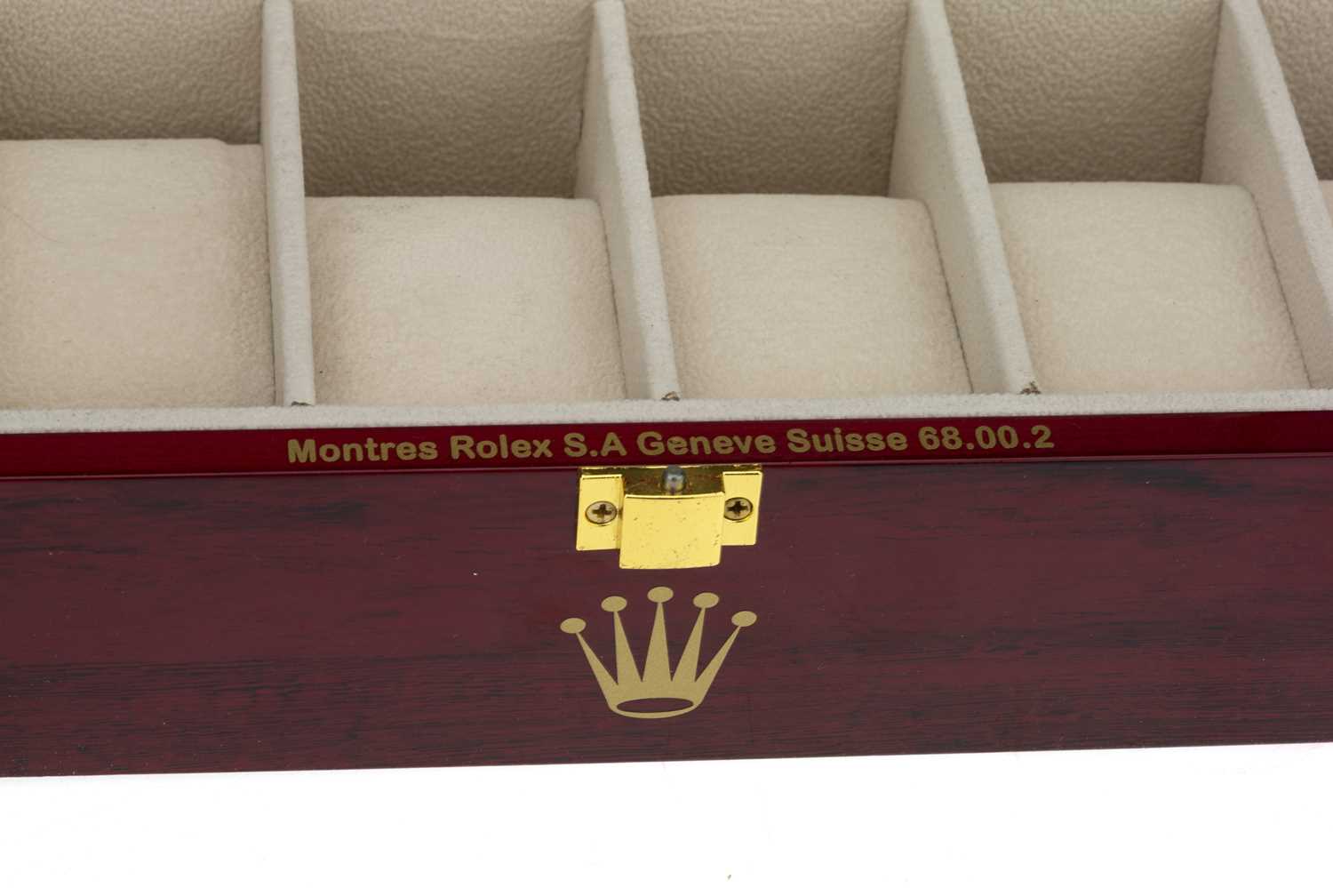 Lot 170 - A Rolex Watch Display Case,