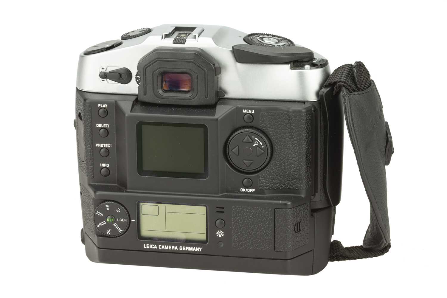 Lot 60 - A Leica R8 SLR Body,