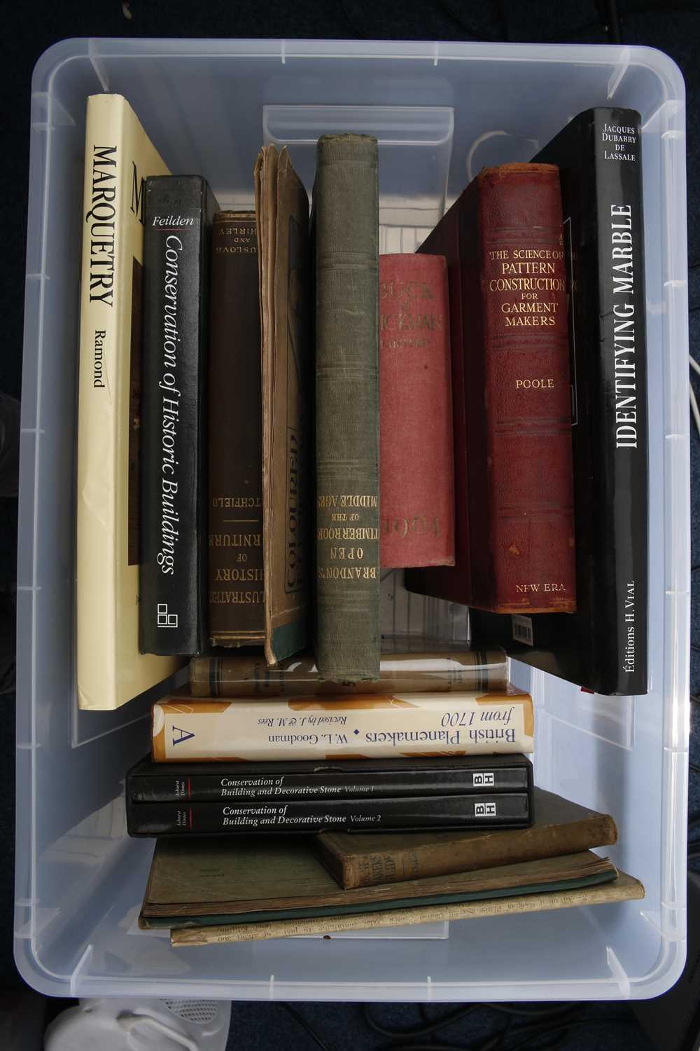 Lot 117 - A Large Collection of Cabinet Making and Art