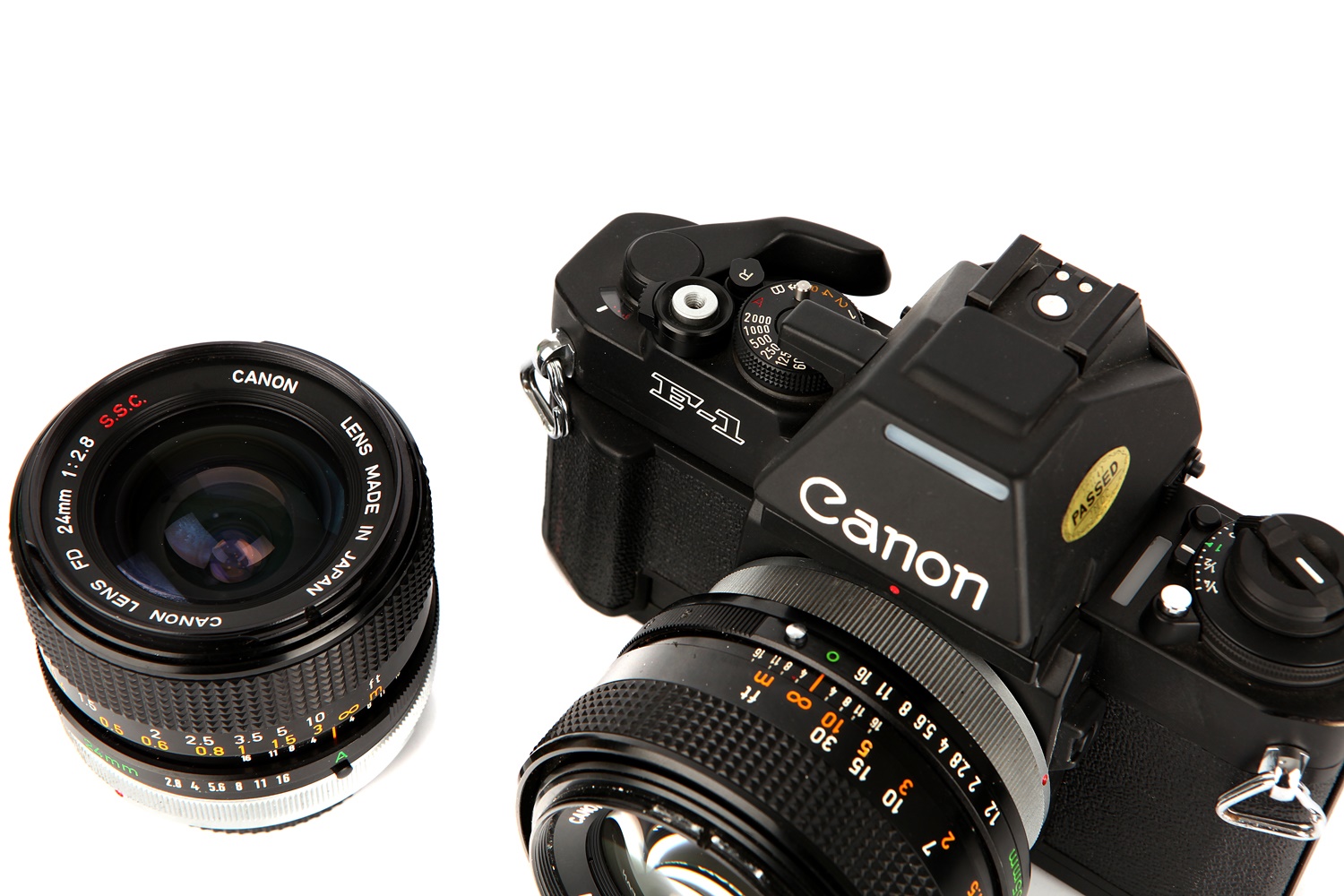 Lot 1117 - A Canon New F-1 SLR Camera,