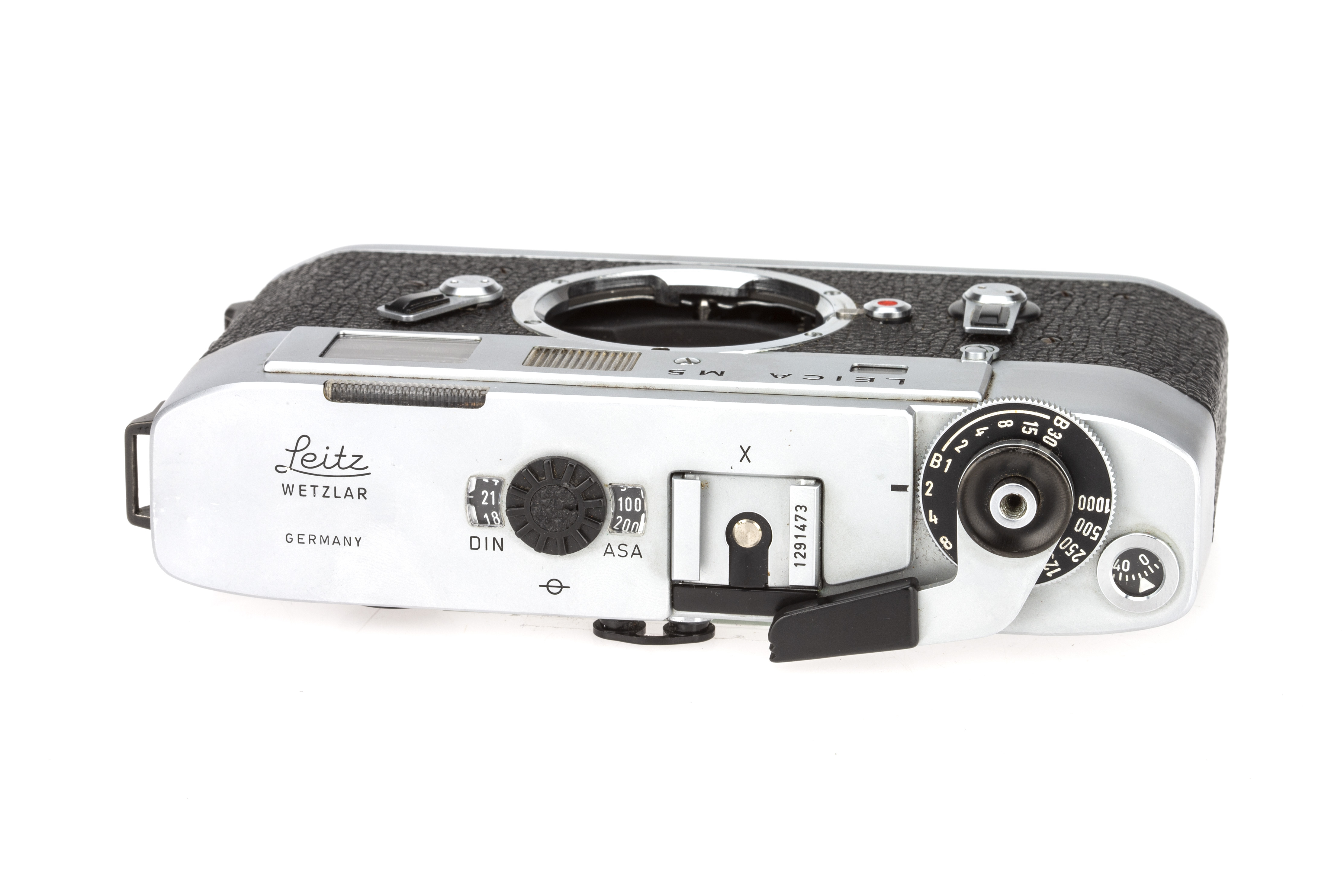 Lot 30 - A Leica M5 Rangefinder Camera,