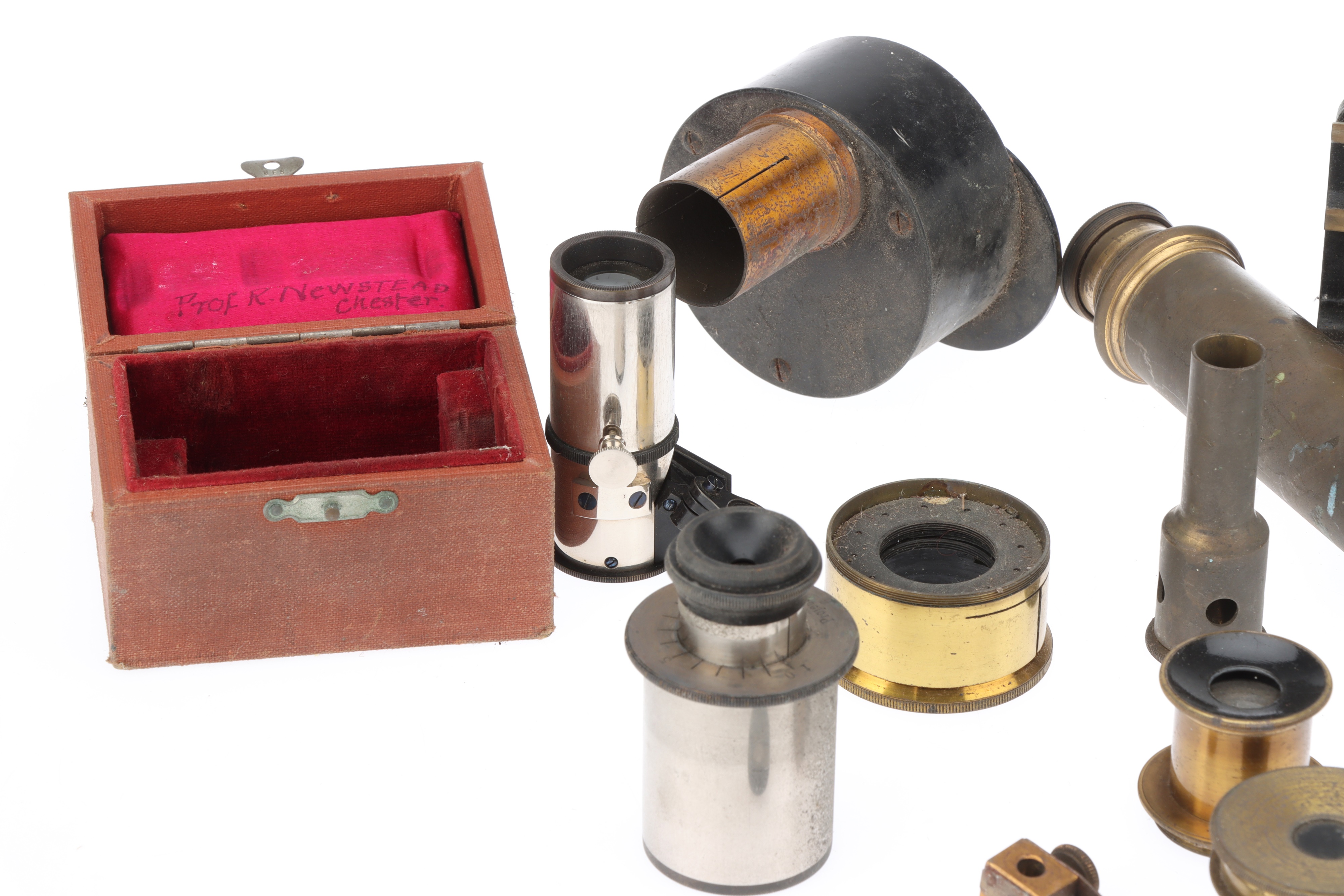 Lot 125 - A Collection of Microscope Parts