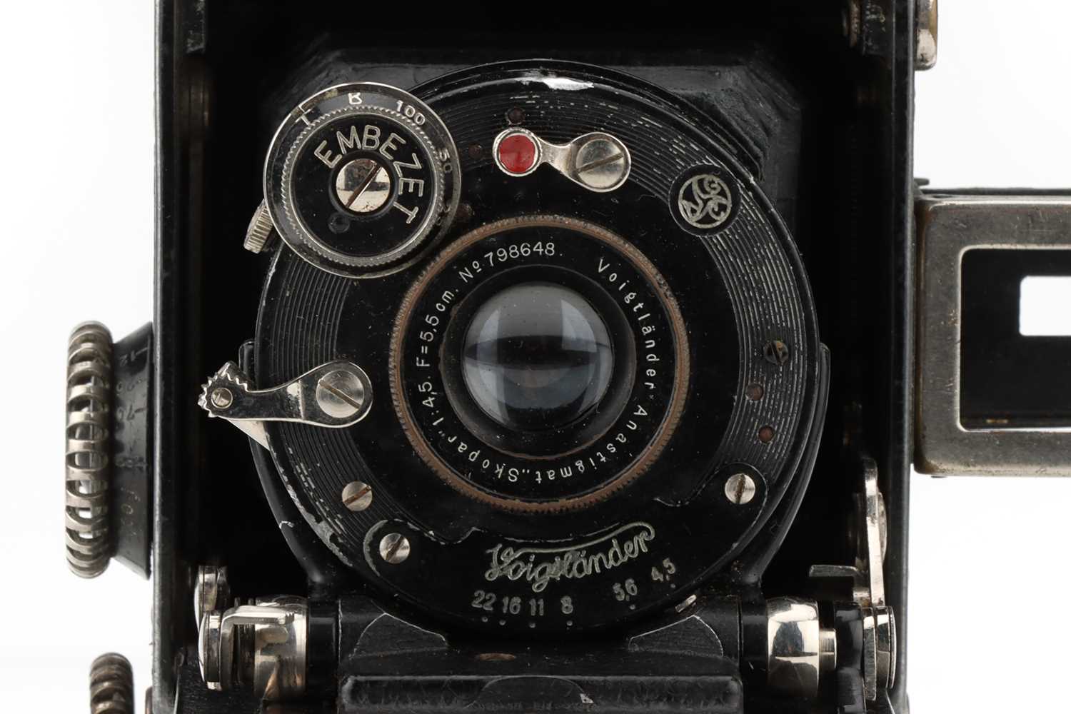 Lot 505 - A Voigtlander Perkeo 127 Folding Camera,