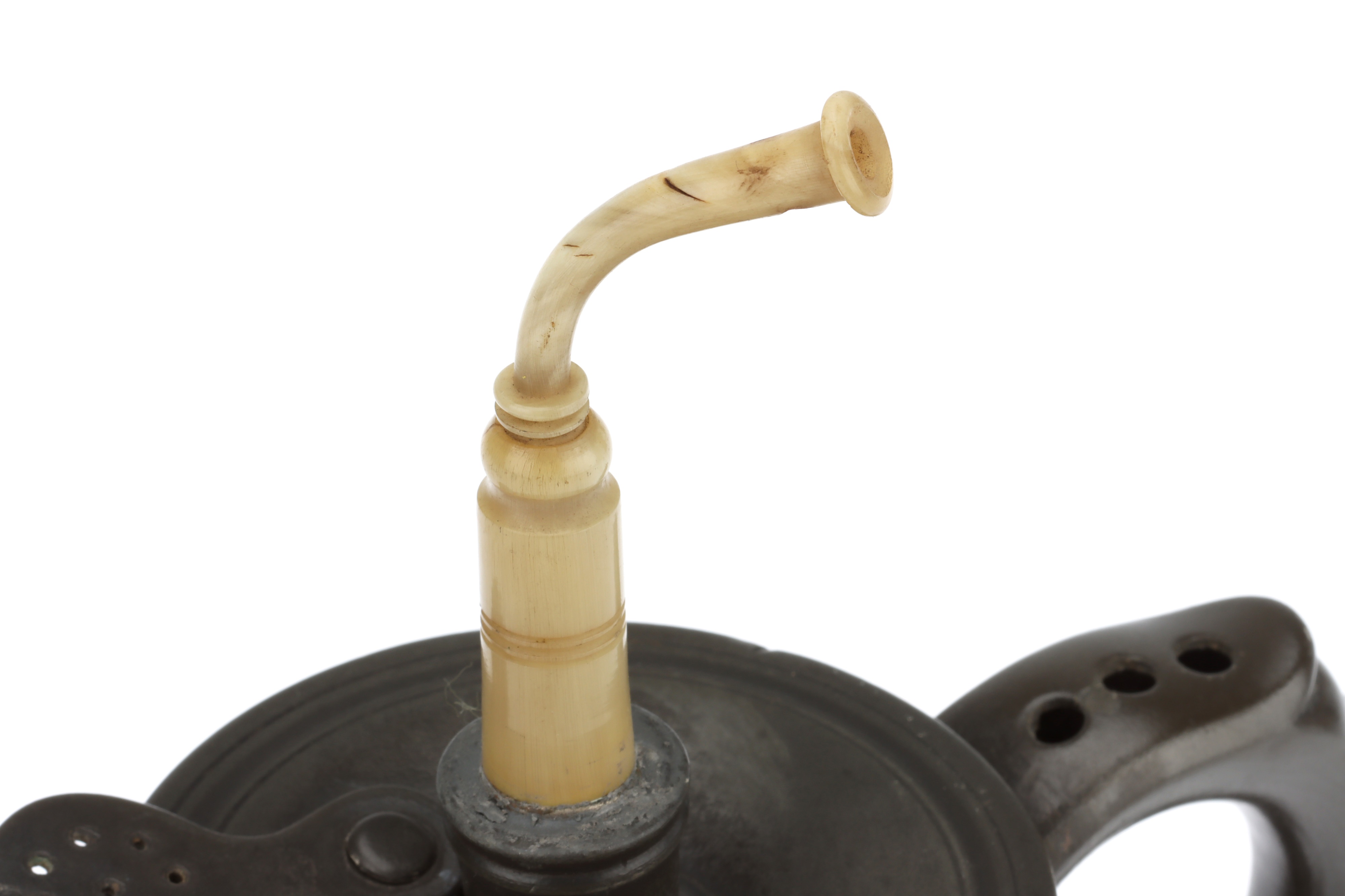 Lot 131 - Medical, A Mudge Inhaler with Horn