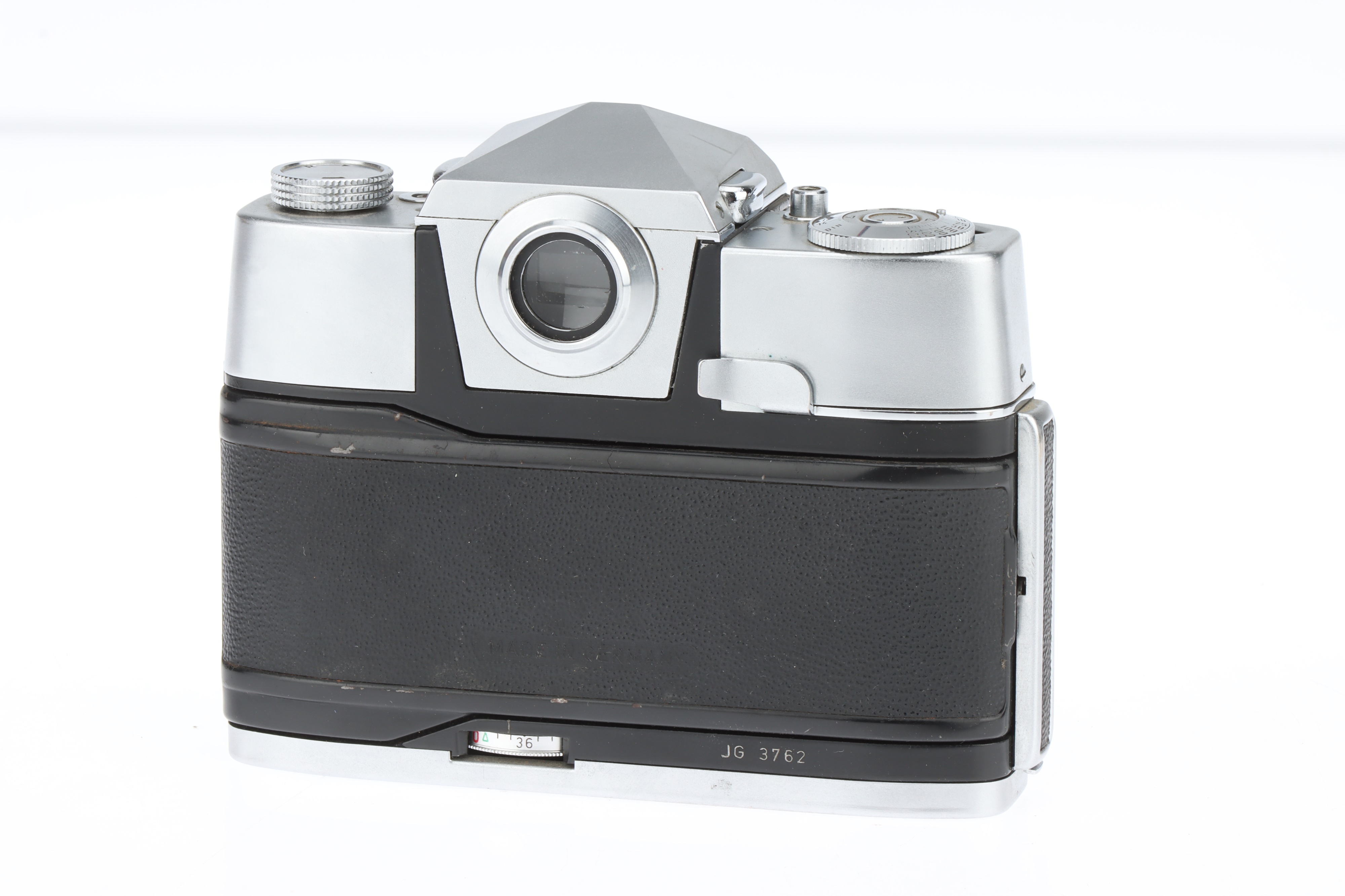 Lot 412 - An Agfa Colorflex 35mm SLR Camera,