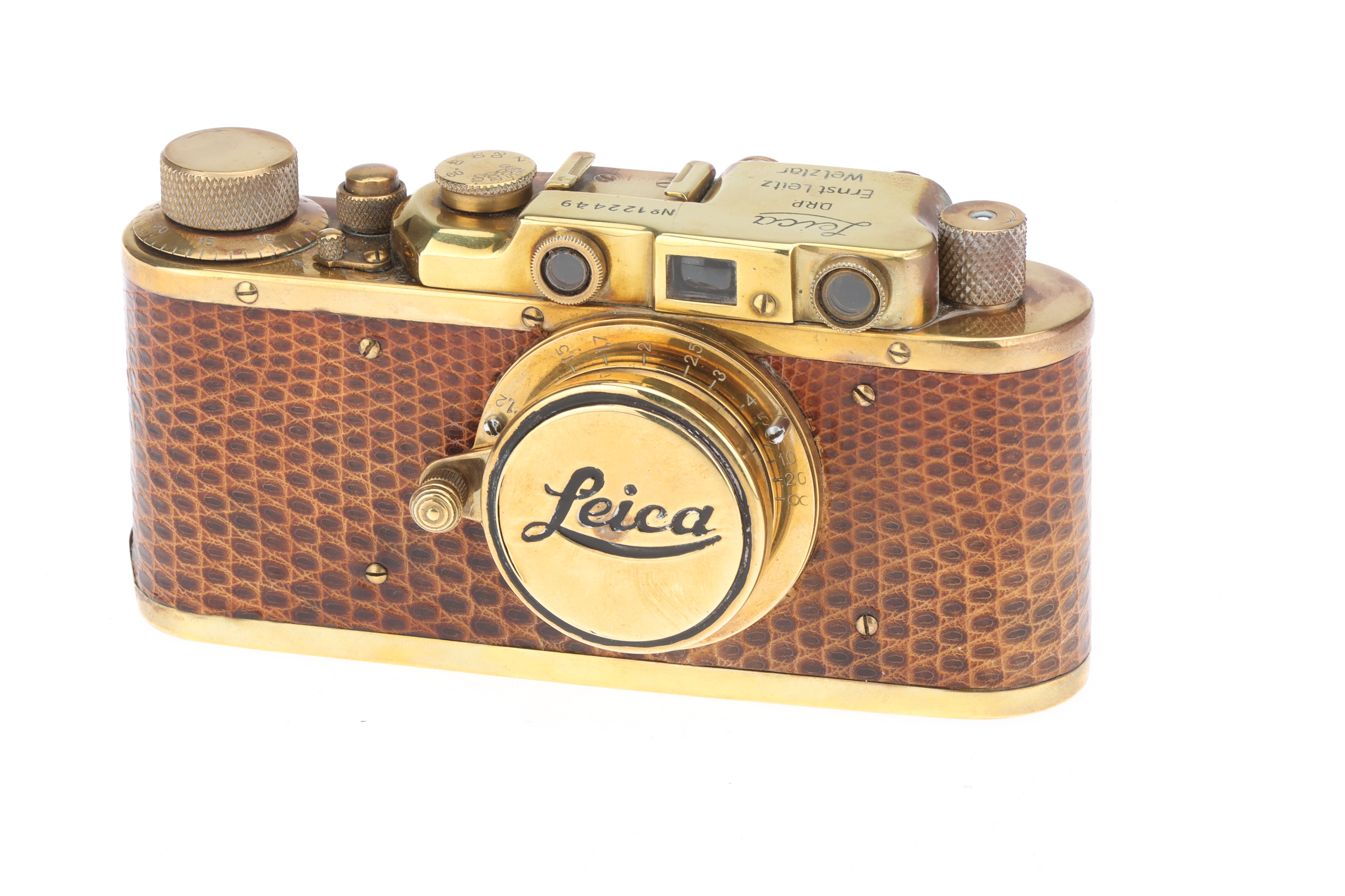 Lot 411 - A Leica Copy 35mm Rangefinder Camera,