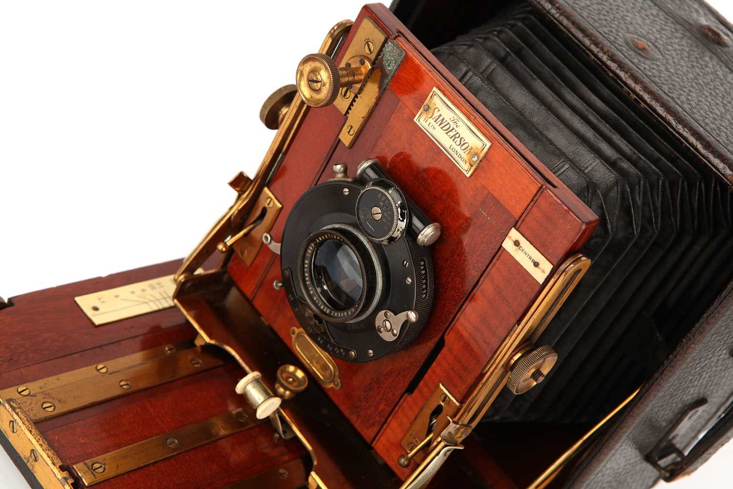 Lot 1242 - A Sanderson Hand & Stand Regular 8x13cm