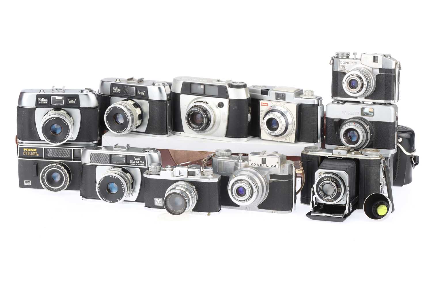 Lot 507 - A Mixed Selection of Cameras,