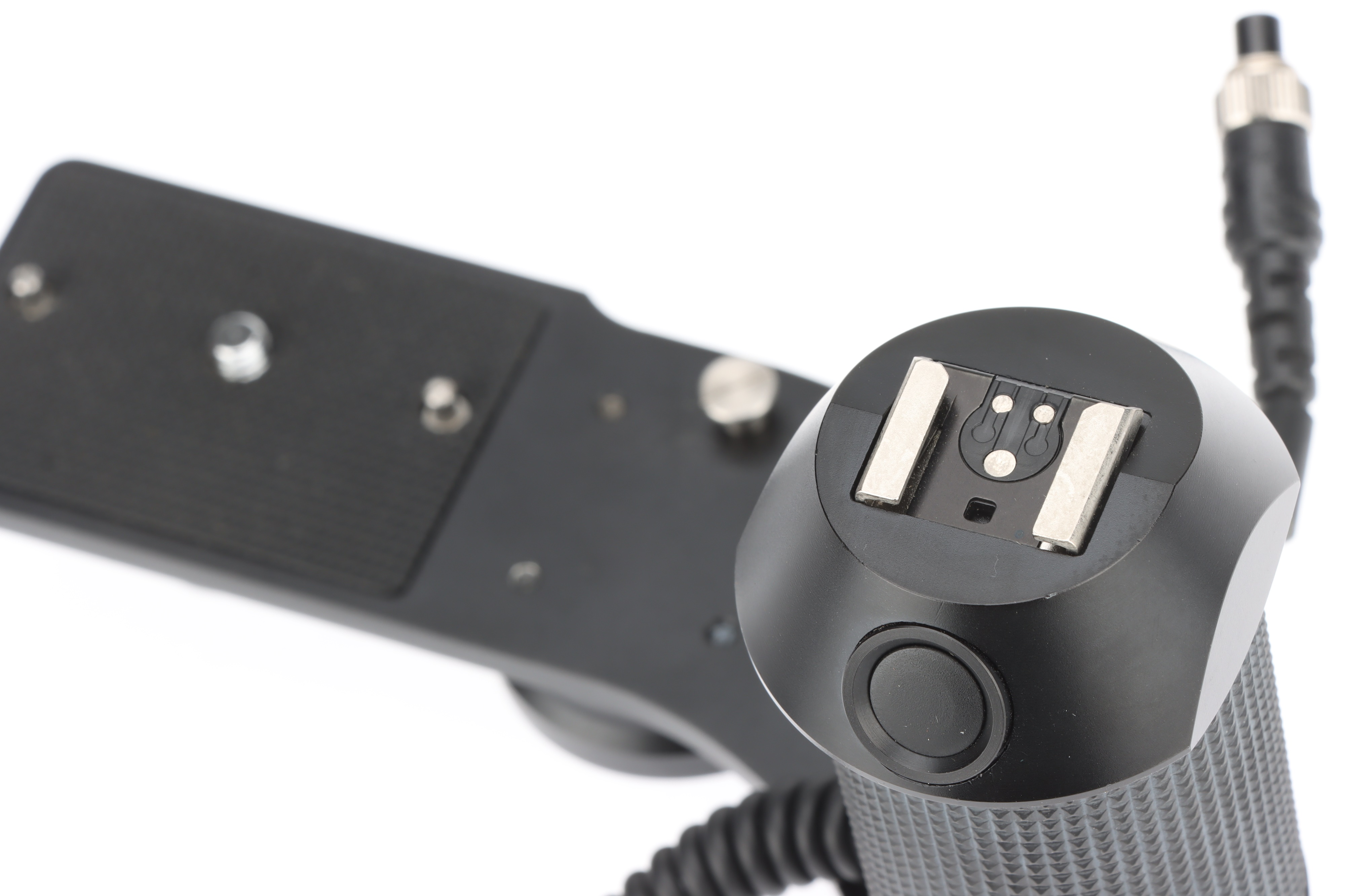 Lot 478 - A Contax Flash Bracket MSB-1 for the Contax