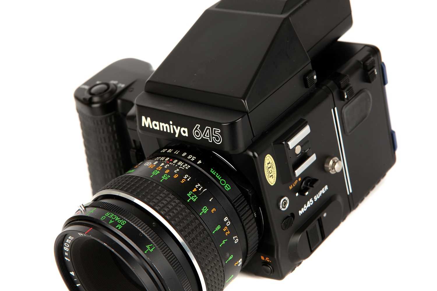 Lot 1276 - A Mamiya M645 Super Camera,