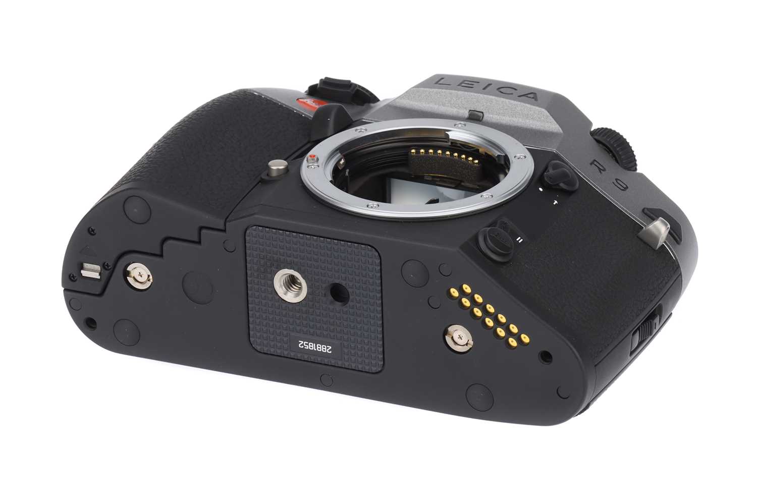 Lot 47 - A Leica R9 SLR Body,