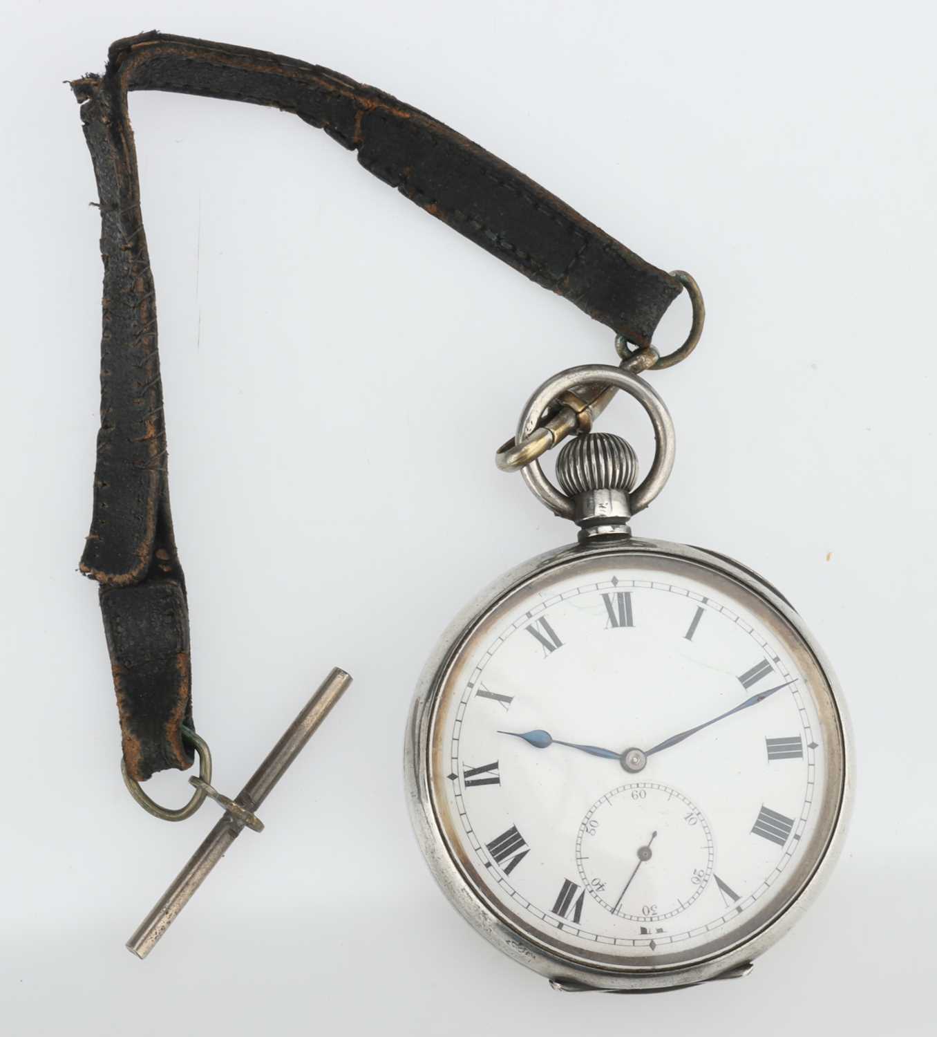 Lot 28 - A WWI Period Gentleman's Silver Fob Watch,