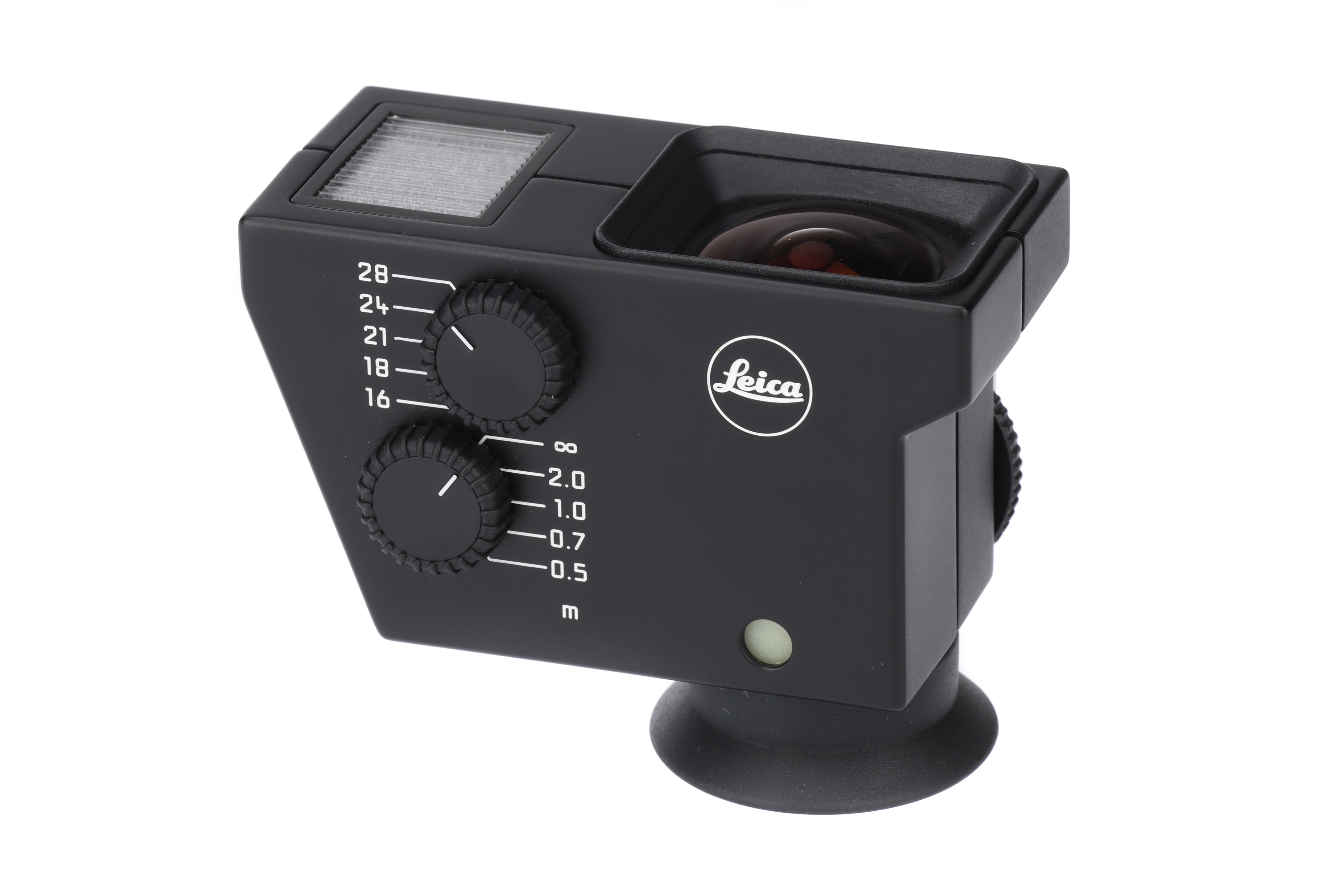 Lot 87 - A Leica Universal Wide-Angle Viewfinder M,