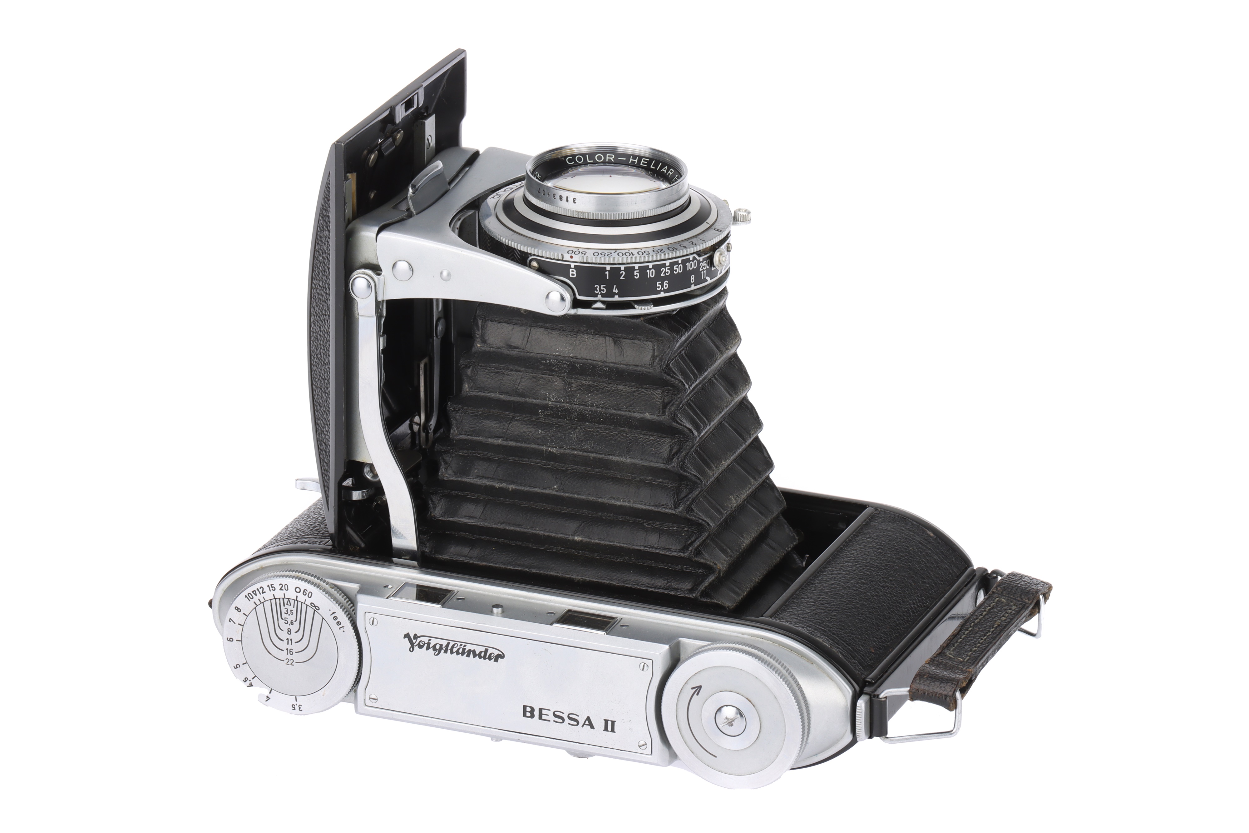 Lot 234 - A Voigtlander Bessa II Rangefinder Camera,