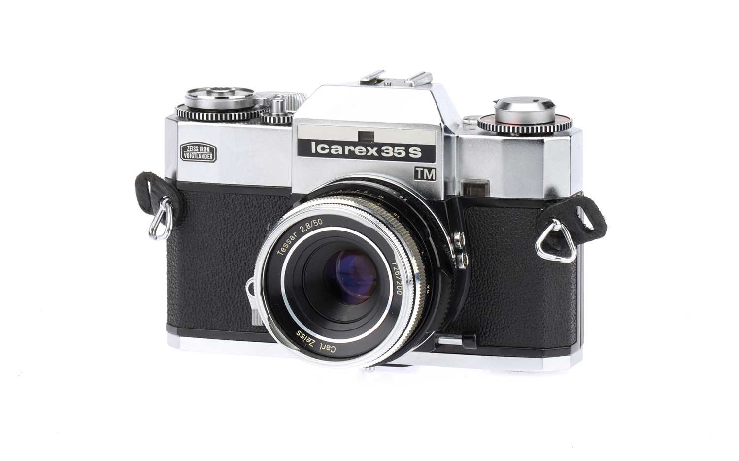 Lot 194 - A Zeiss Ikon Voigtlander Icarex 35S TM SLR