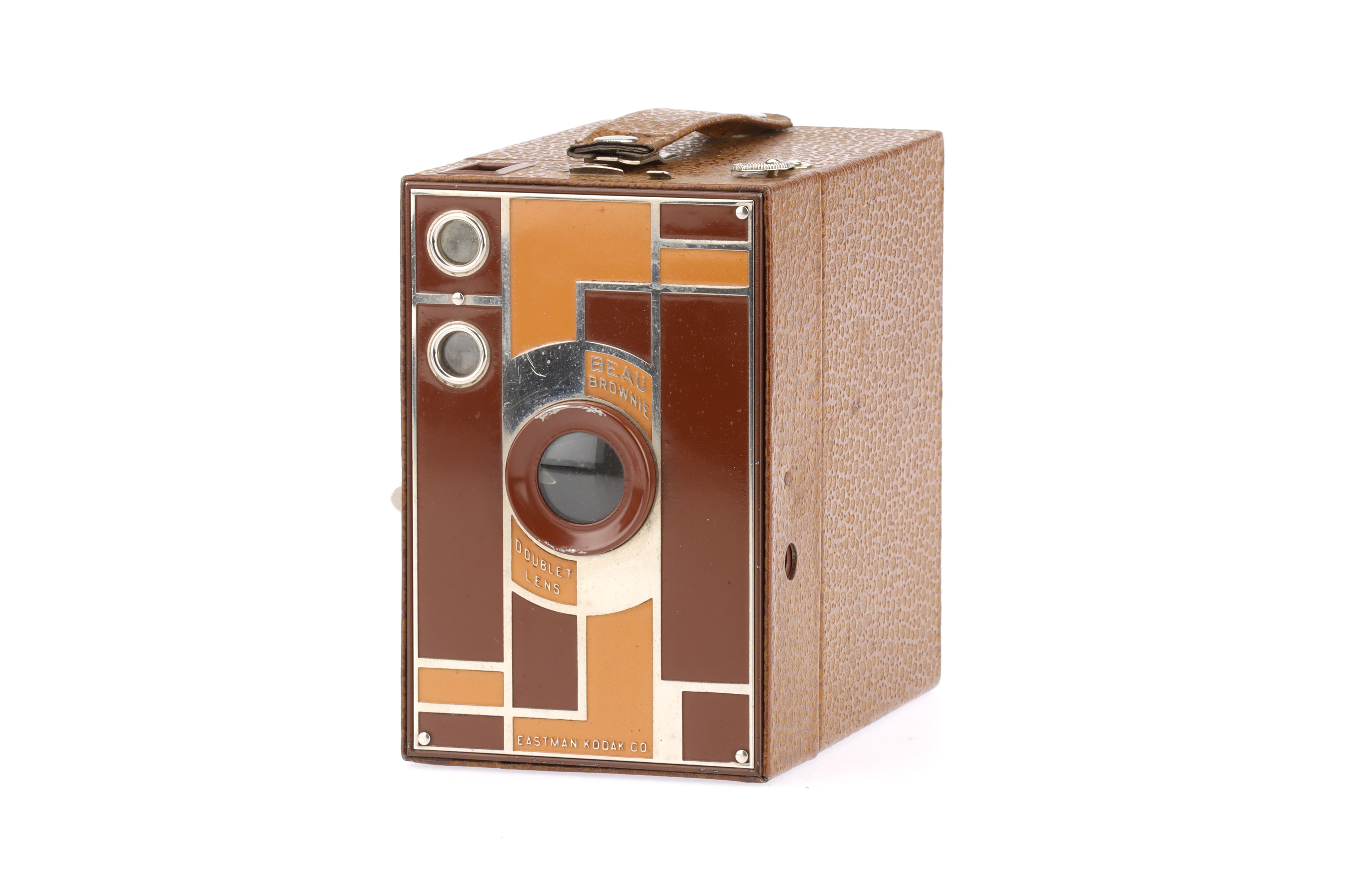 Lot 475 - A Beau Brownie 2A 116 Roll Film Camera in