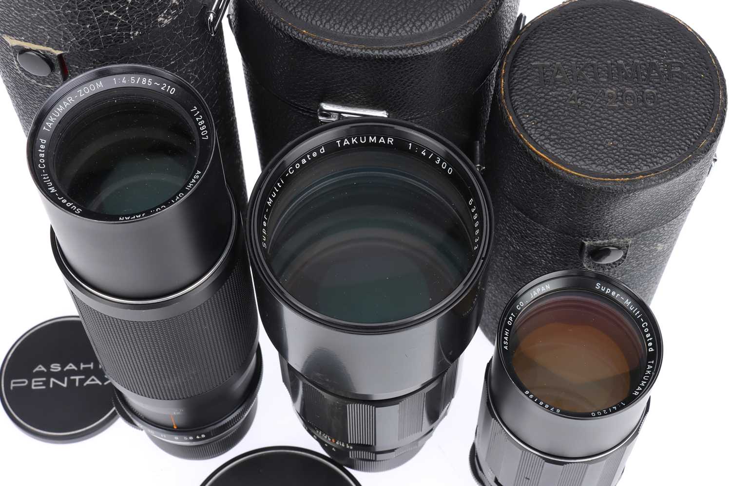 Lot 482 - Three Asahi Super-Multi-Coated Takumar M42